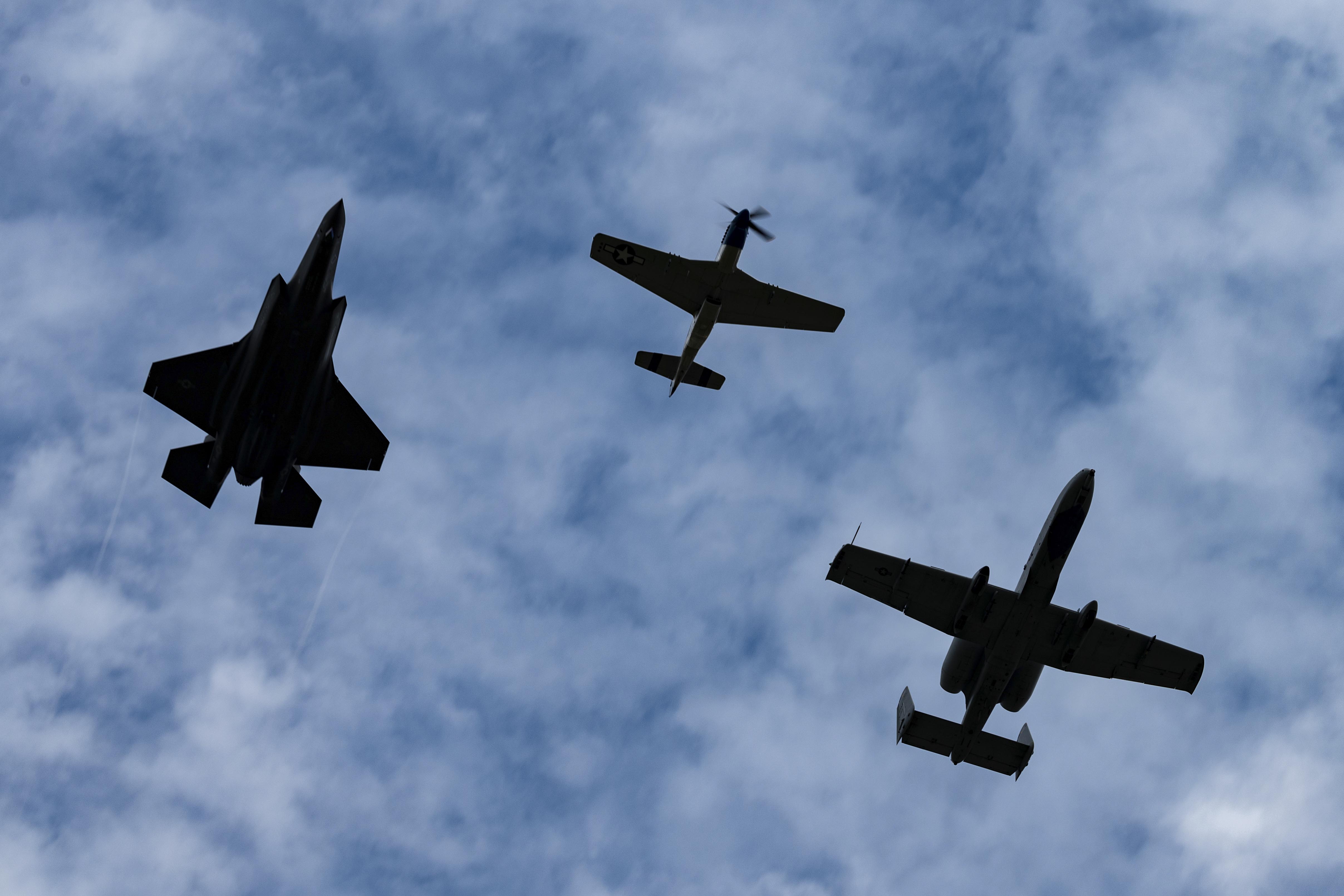 Air Show Trio