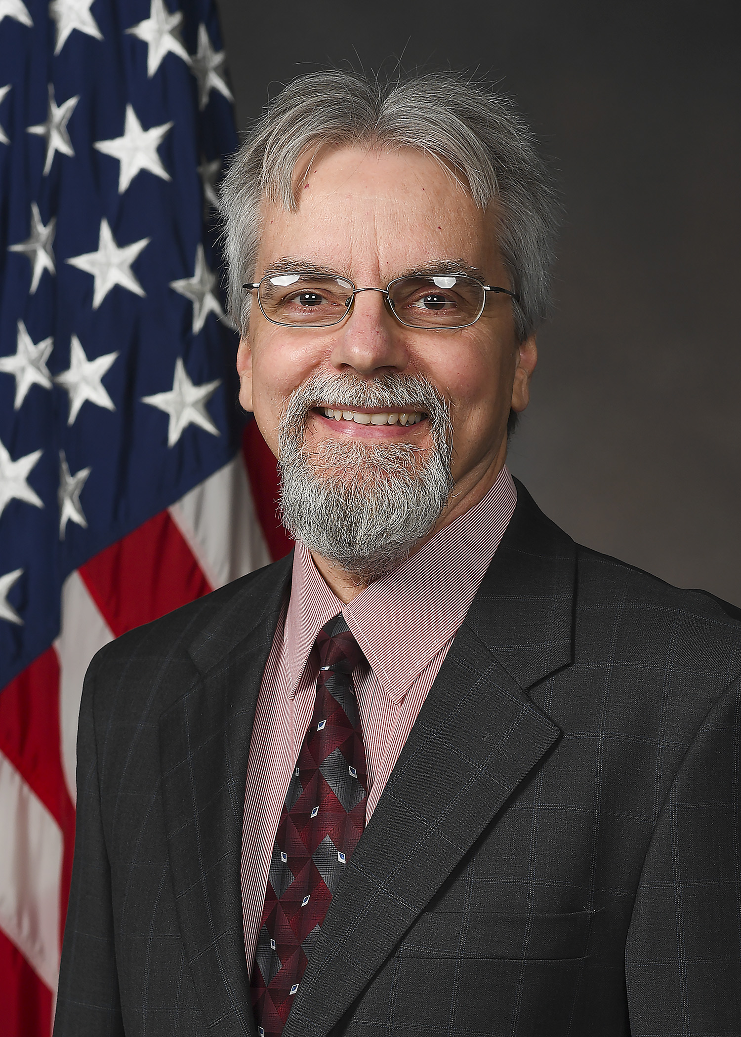 Turn our units into leadership labs > Wright-Patterson AFB > Article ...