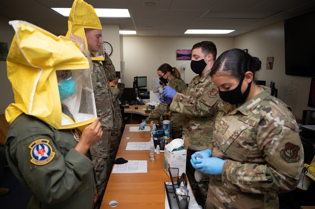 Bioenvironmental conducts mask fit tests > Kadena Air Base > News