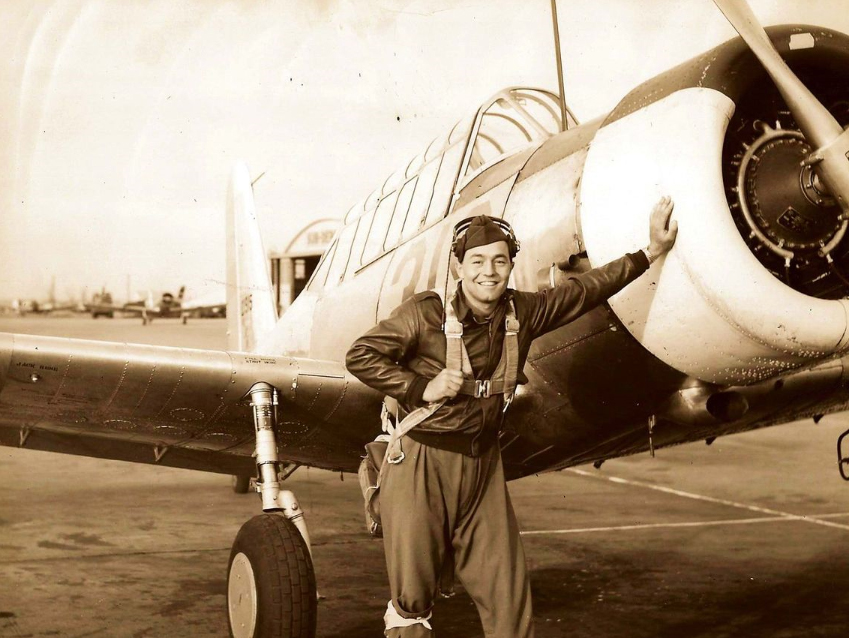 Baker farm becomes Enid Army Air Field during World War II > Vance Air ...