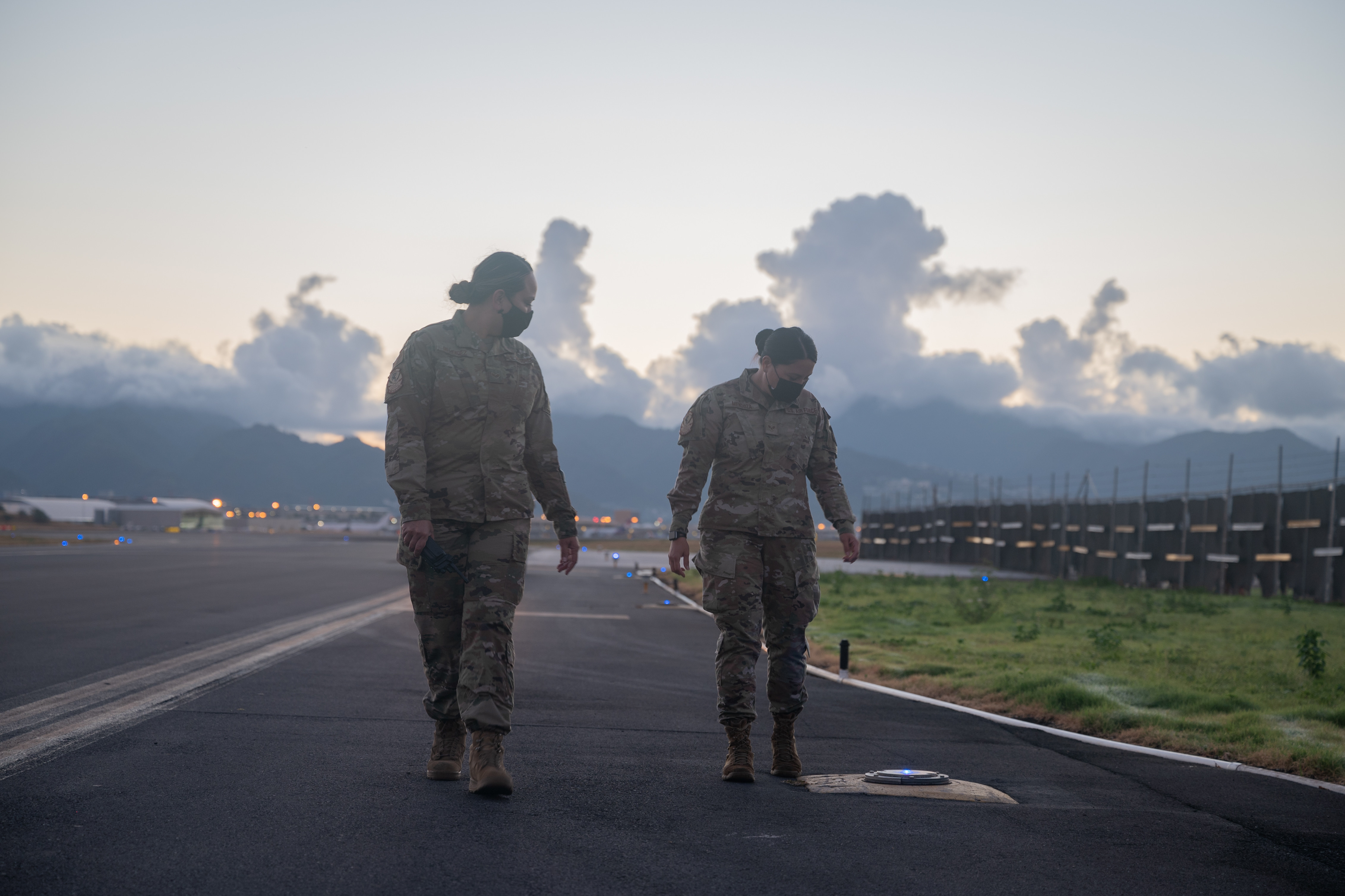 Behind the scenes of exercise Sentry Aloha: Airfield Management > Air ...