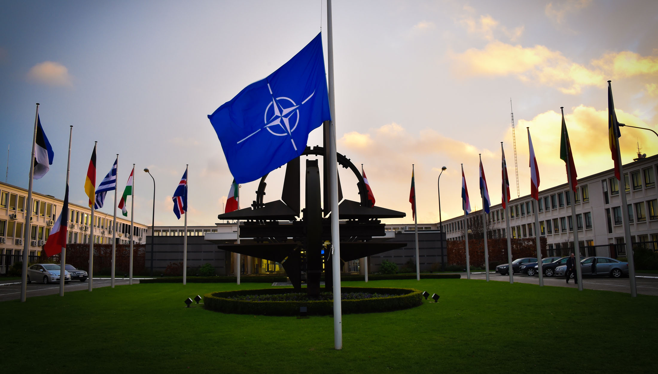 Policy Roundtable: The Future of Trans-Atlantic Nuclear Deterrence ...