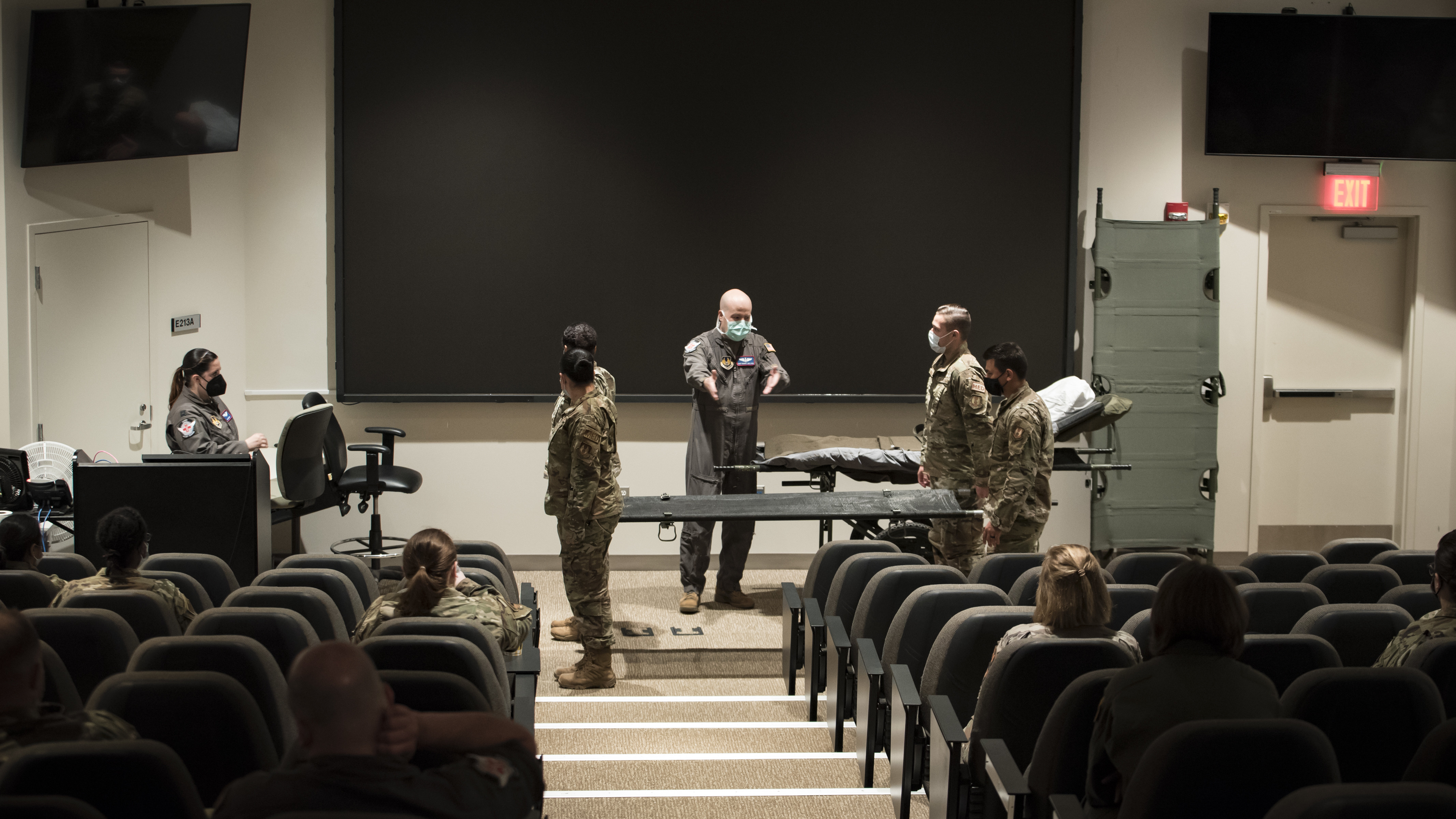 USAFSAM provides deployment training to medics > Air Force Materiel ...