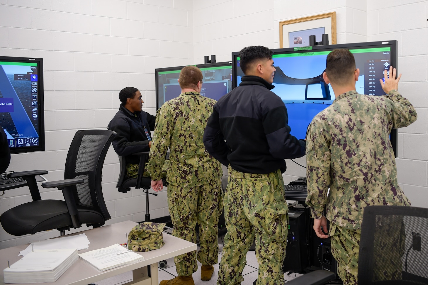 Navy EW System Maintenance Course Enabled by MRTS 3D > Naval Education ...