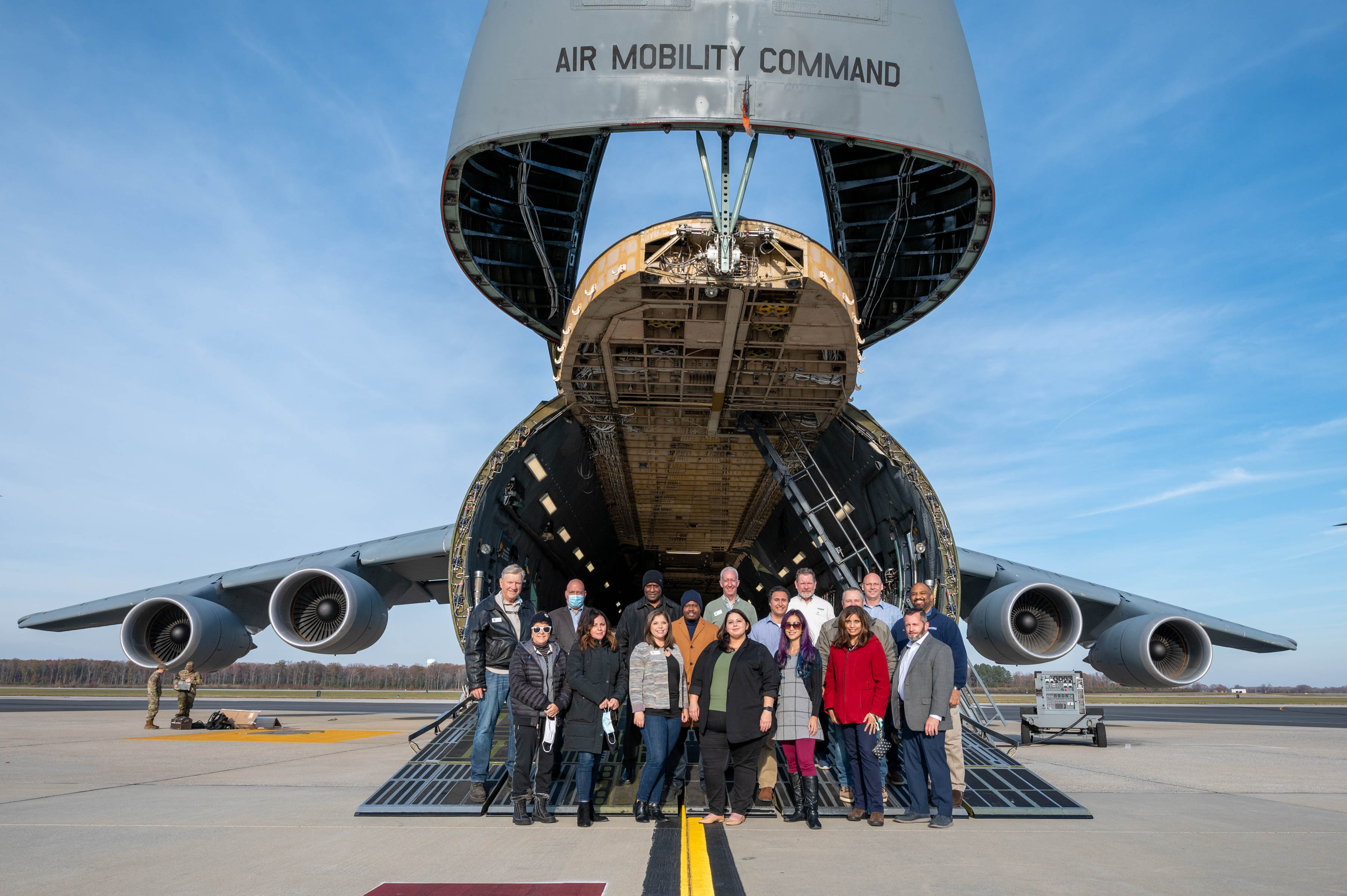 Honorary Commanders tour Dover AFB > Dover Air Force Base > Article Display