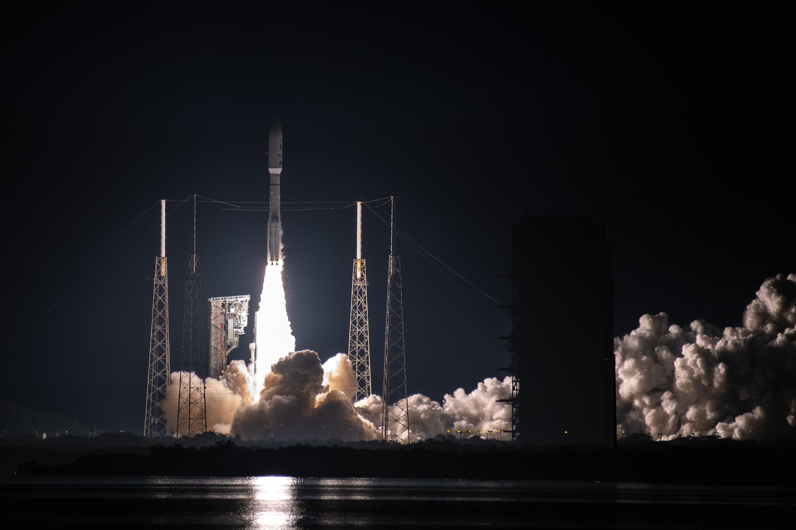 ULA Atlas V launches Space Test Program SAT-6, LDPE-1 into orbit ...