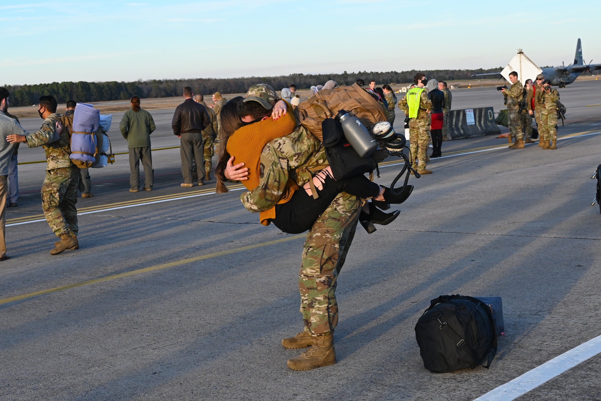 19 AW Airmen return from deployment