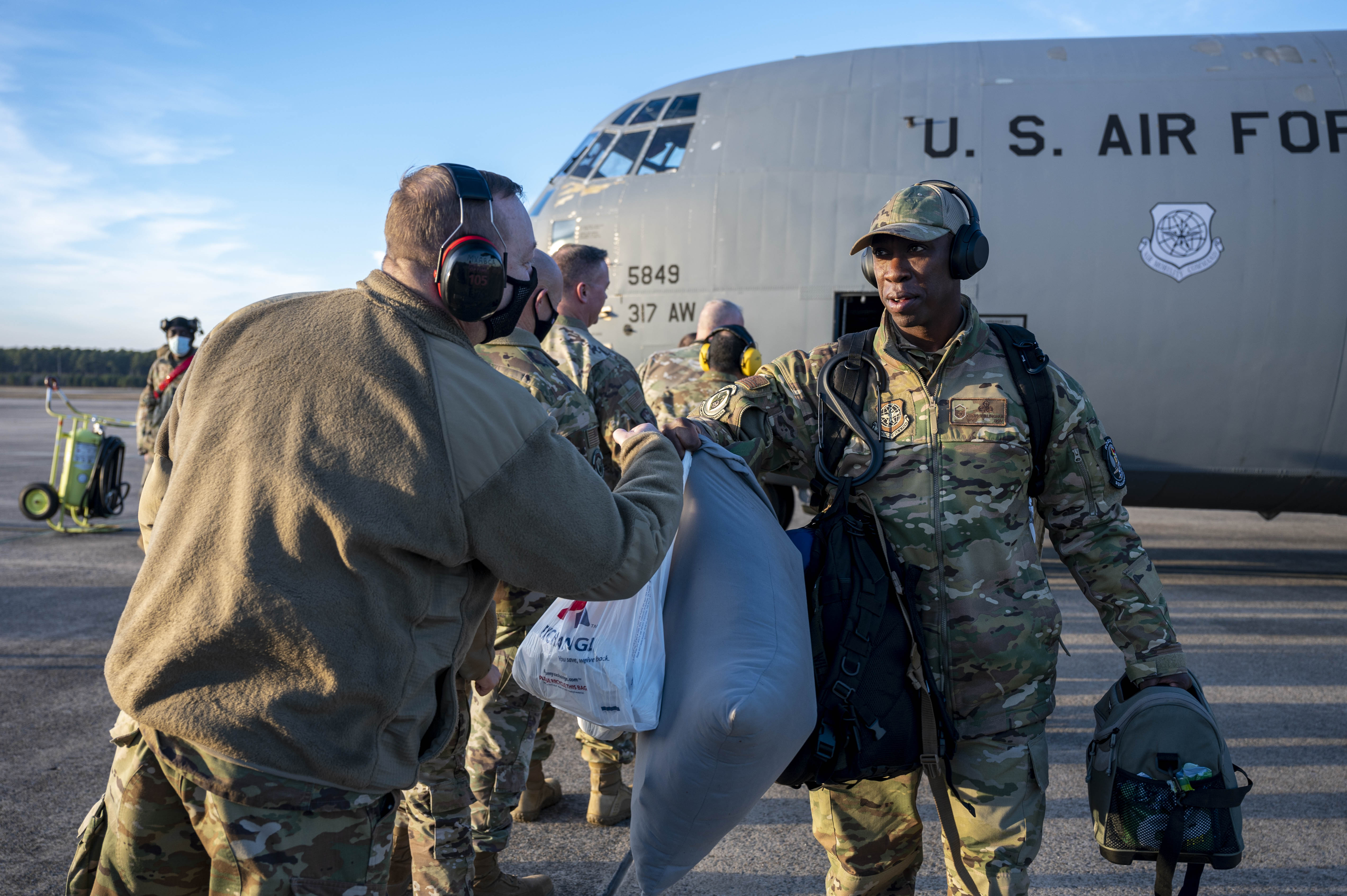 19 AW Airmen return from deployment