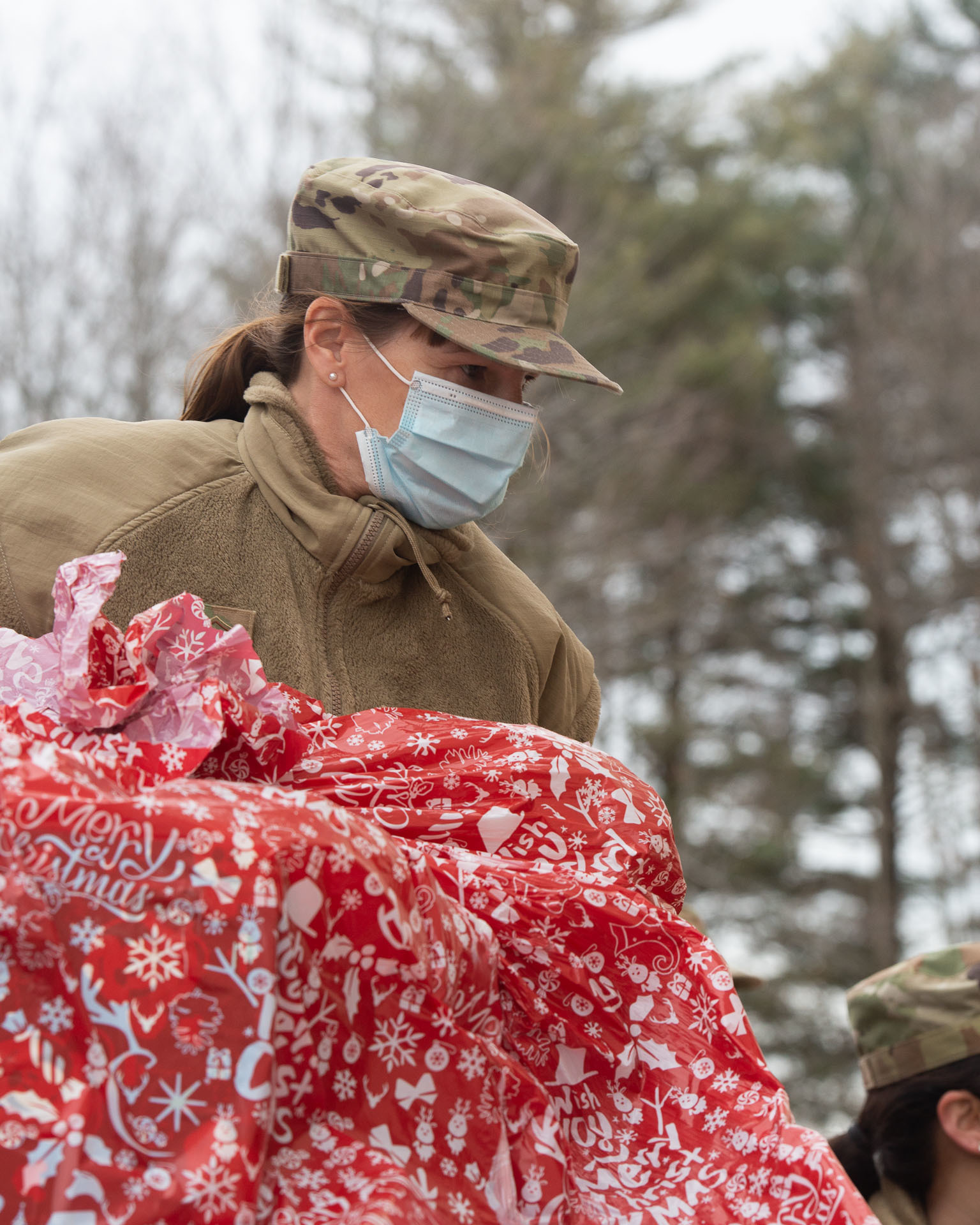 New Hampshire Guard delivers for Operation Santa Claus > National Guard ...