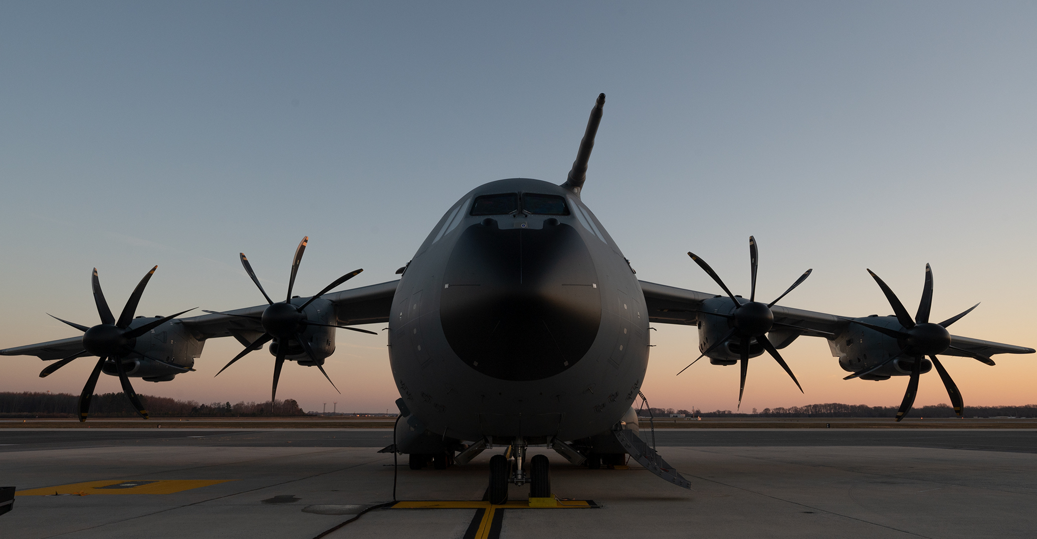 Dover AFB supports Belgian, U.S. alliance > 512th Airlift Wing ...