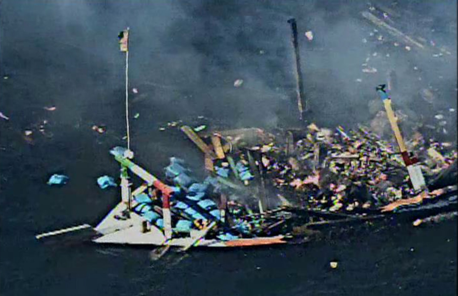 U.S. Navy Rescues Mariners Smuggling Illicit Drugs > United States Navy ...