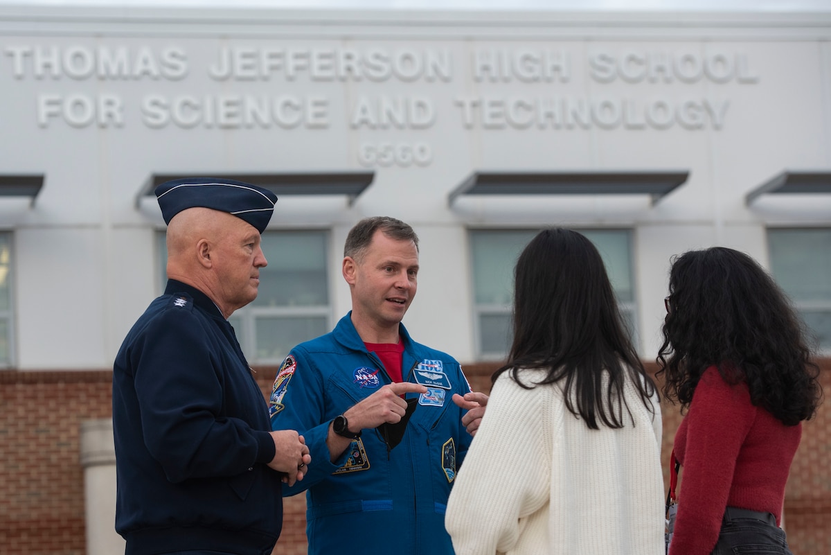 Space Force brings ‘STEMtoSpace’ to students around the world > United ...