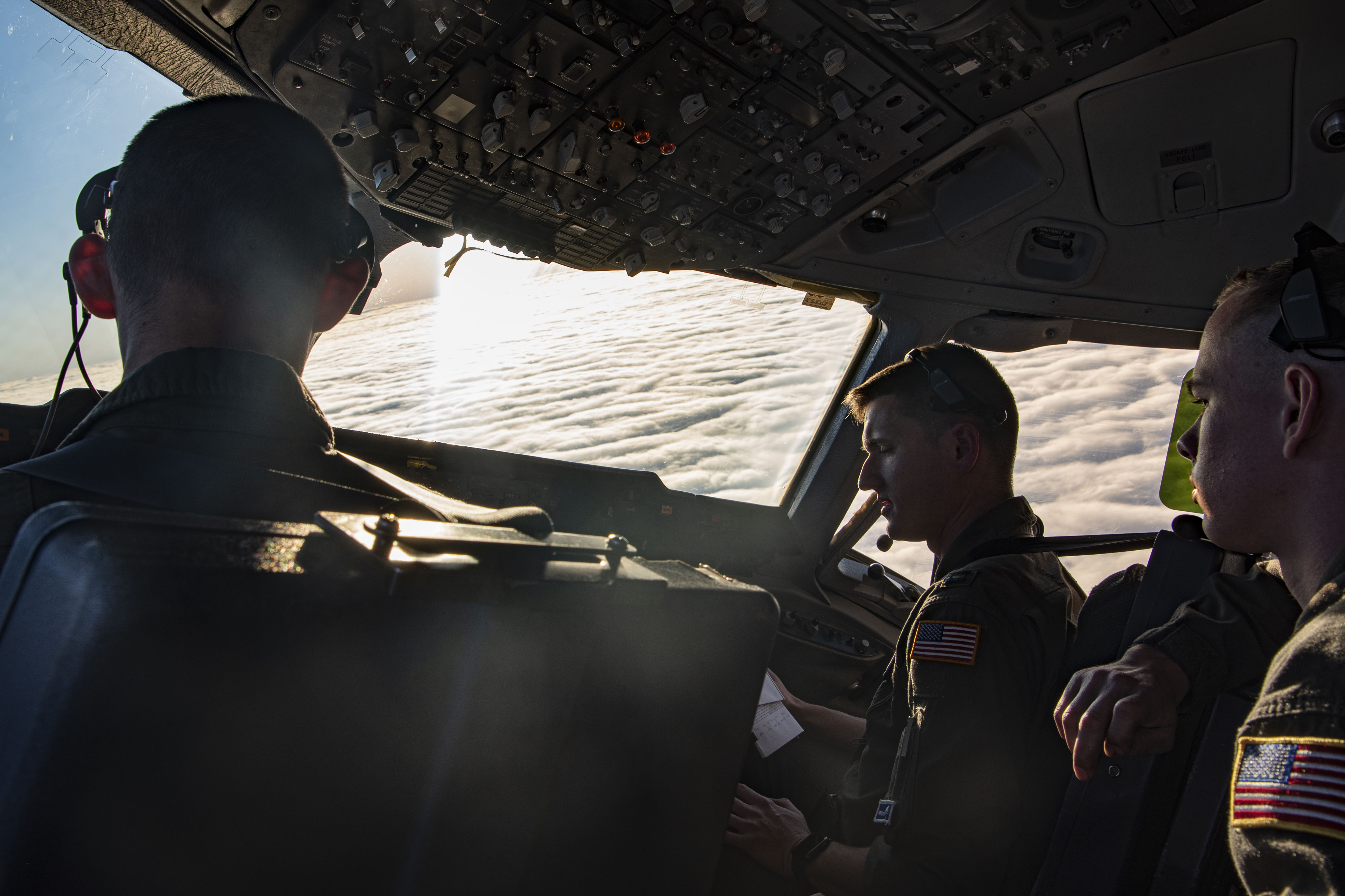 32nd ARS provides fuel to Navy > Joint Base McGuire-Dix-Lakehurst > News