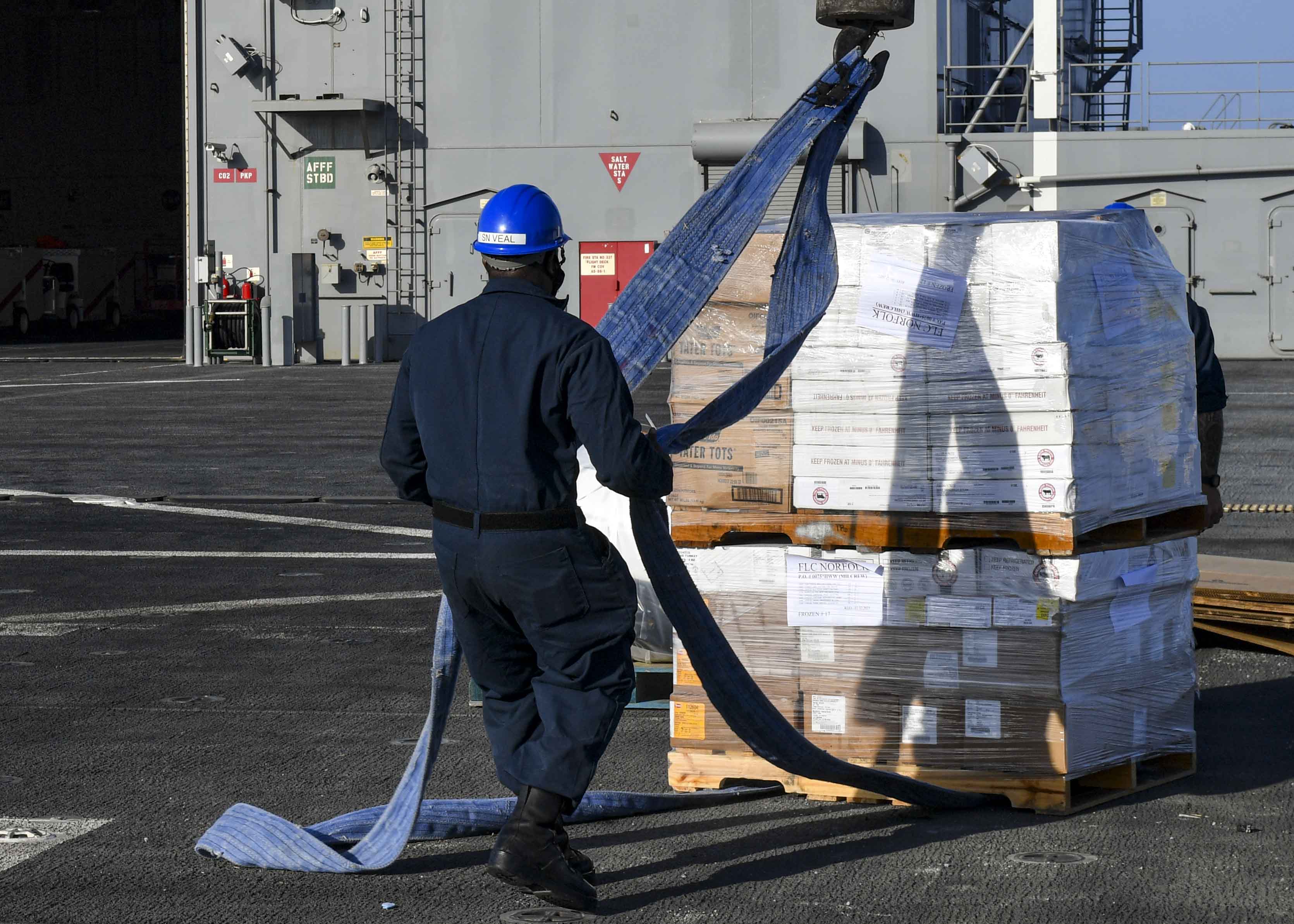 USS Hershel “Woody” Williams Swaps Crew > United States Navy > News Display USS Hershel “Woody” Williams Swaps Crew > United States Navy > News Display