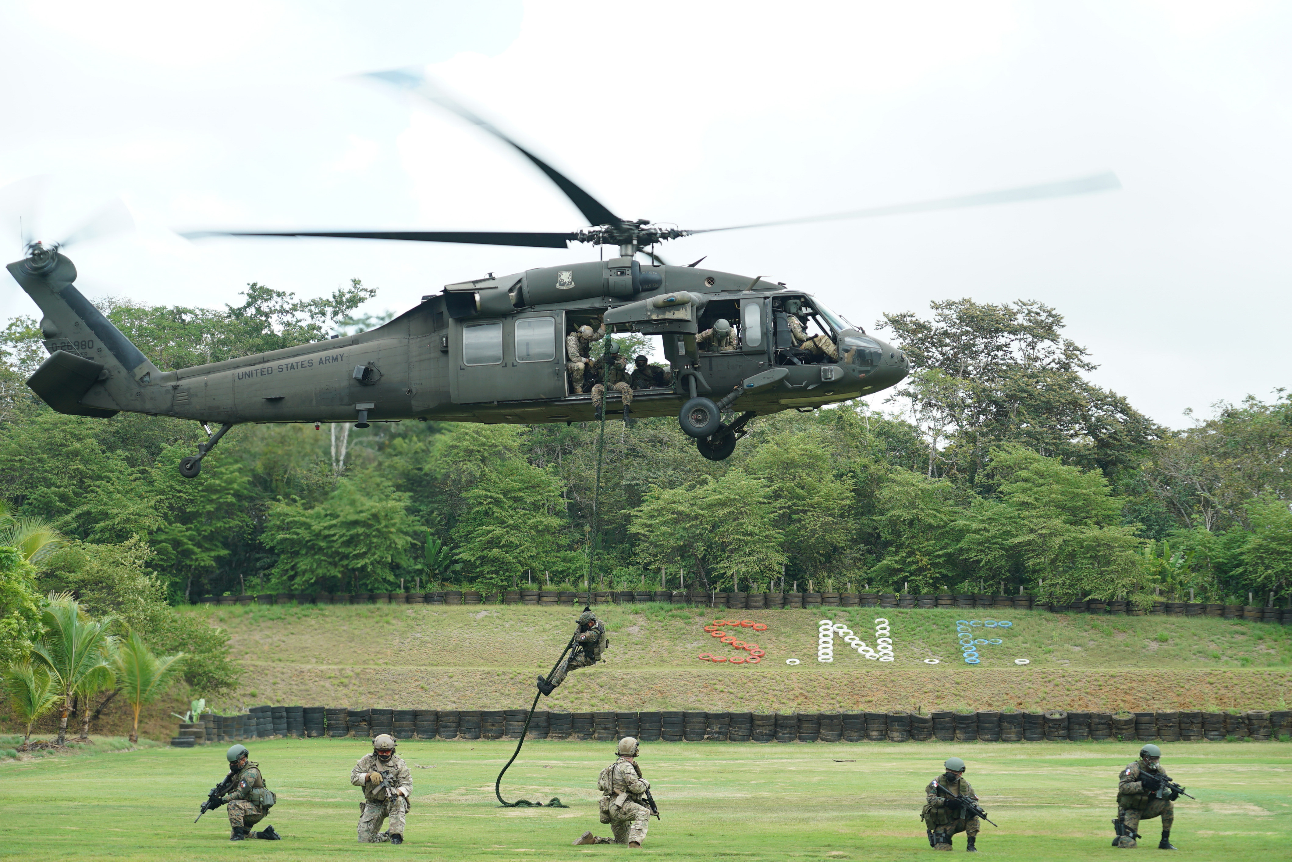 Fast Rope Training | U.S. Department of War