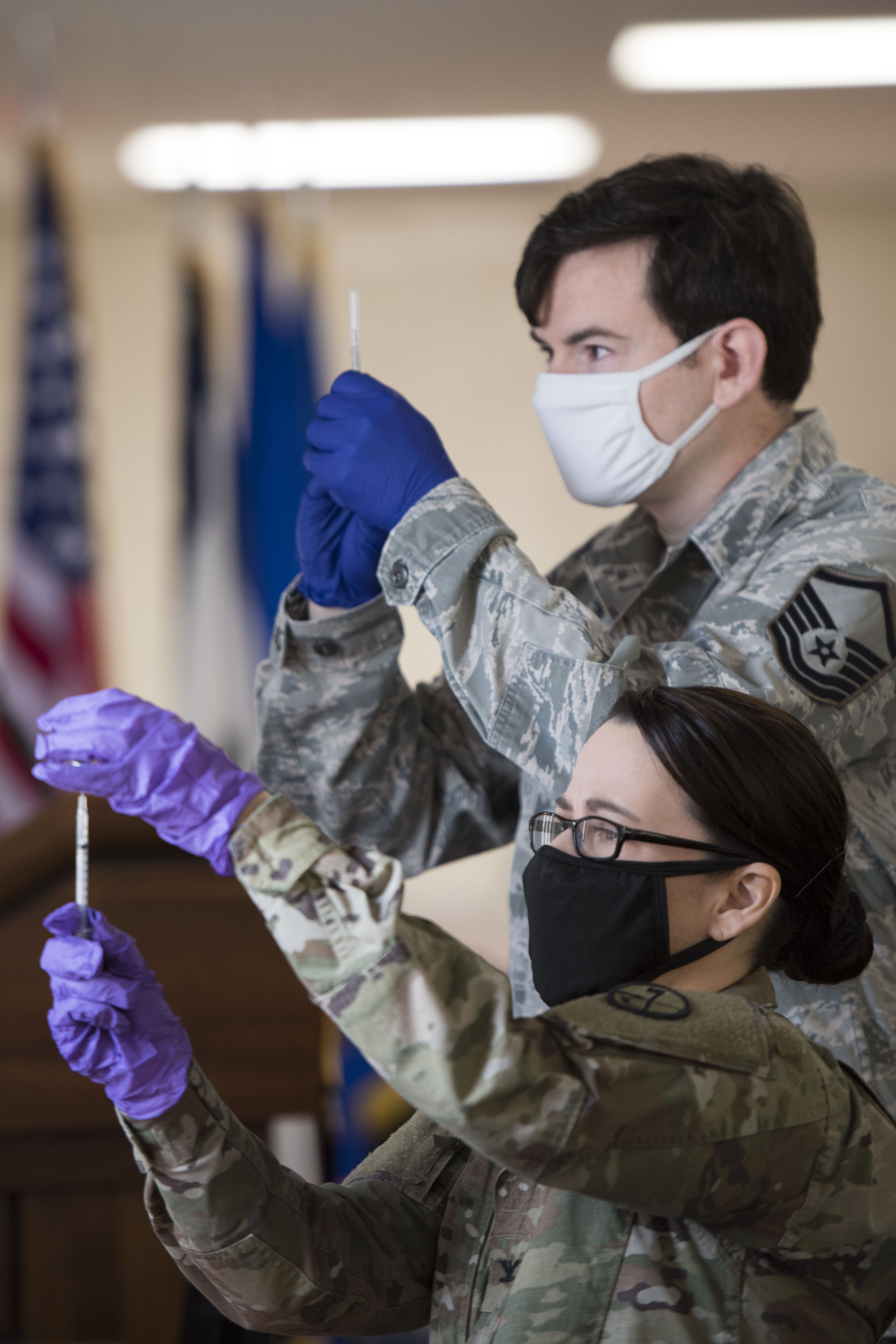 Airmen voluntarily receive COVID-19 vaccine > Nellis Air Force Base > News