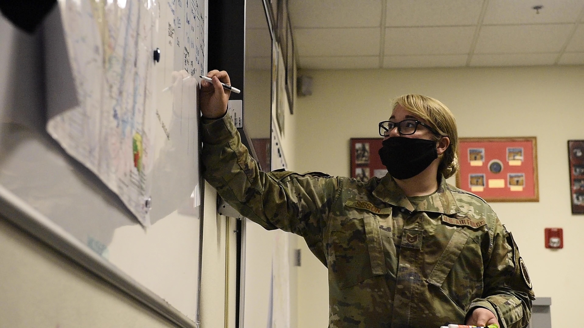 New weapons instructor course trains experts to ready troops > Nellis ...