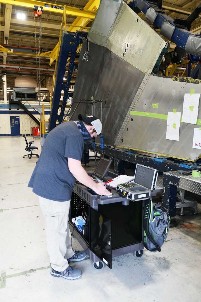 CMXG: Non-destructive inspection testing keep aircraft flying, aircrew ...