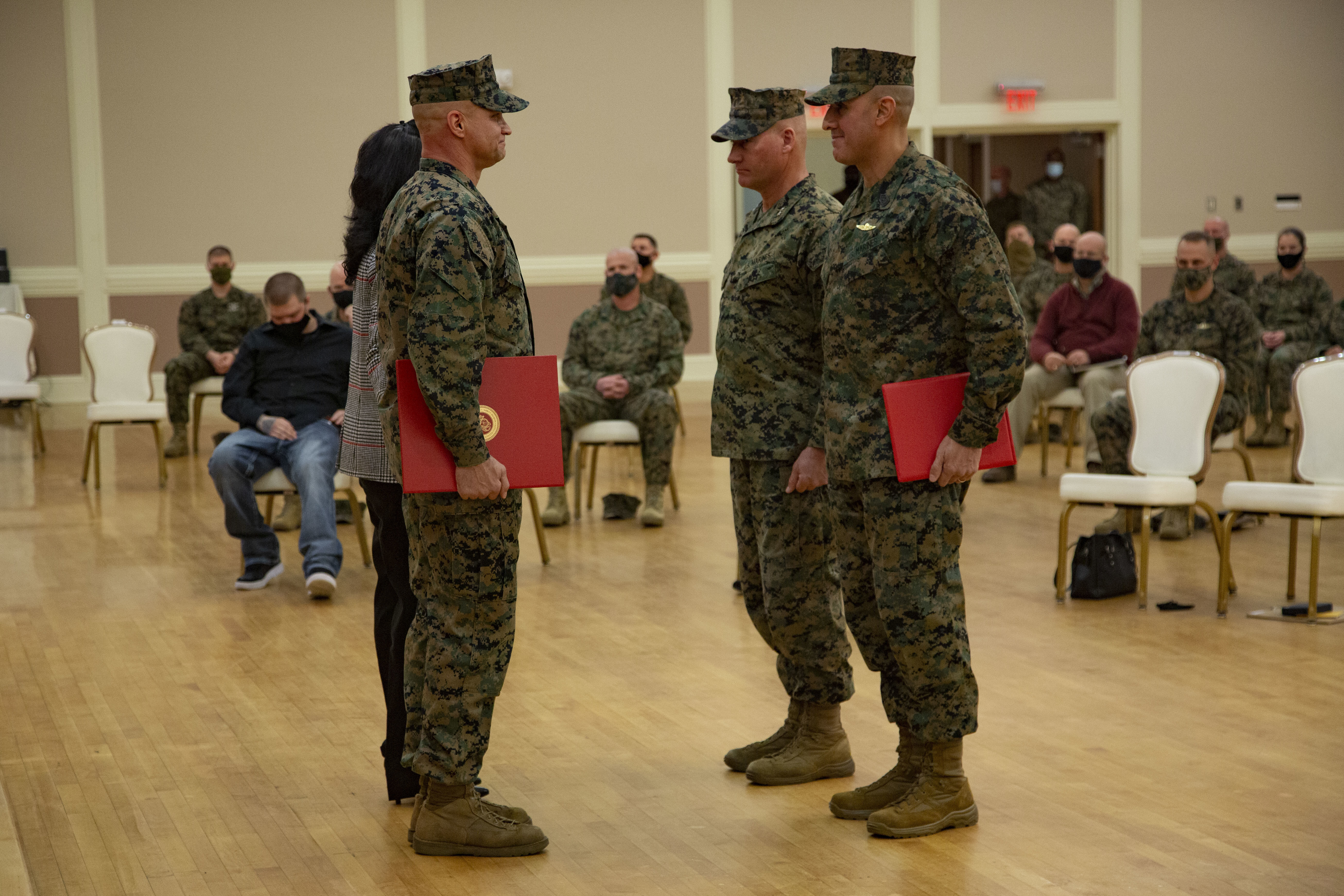 MCIEAST-MCB Camp Lejeune bids farewell to Metzger, welcomes Tellez ...