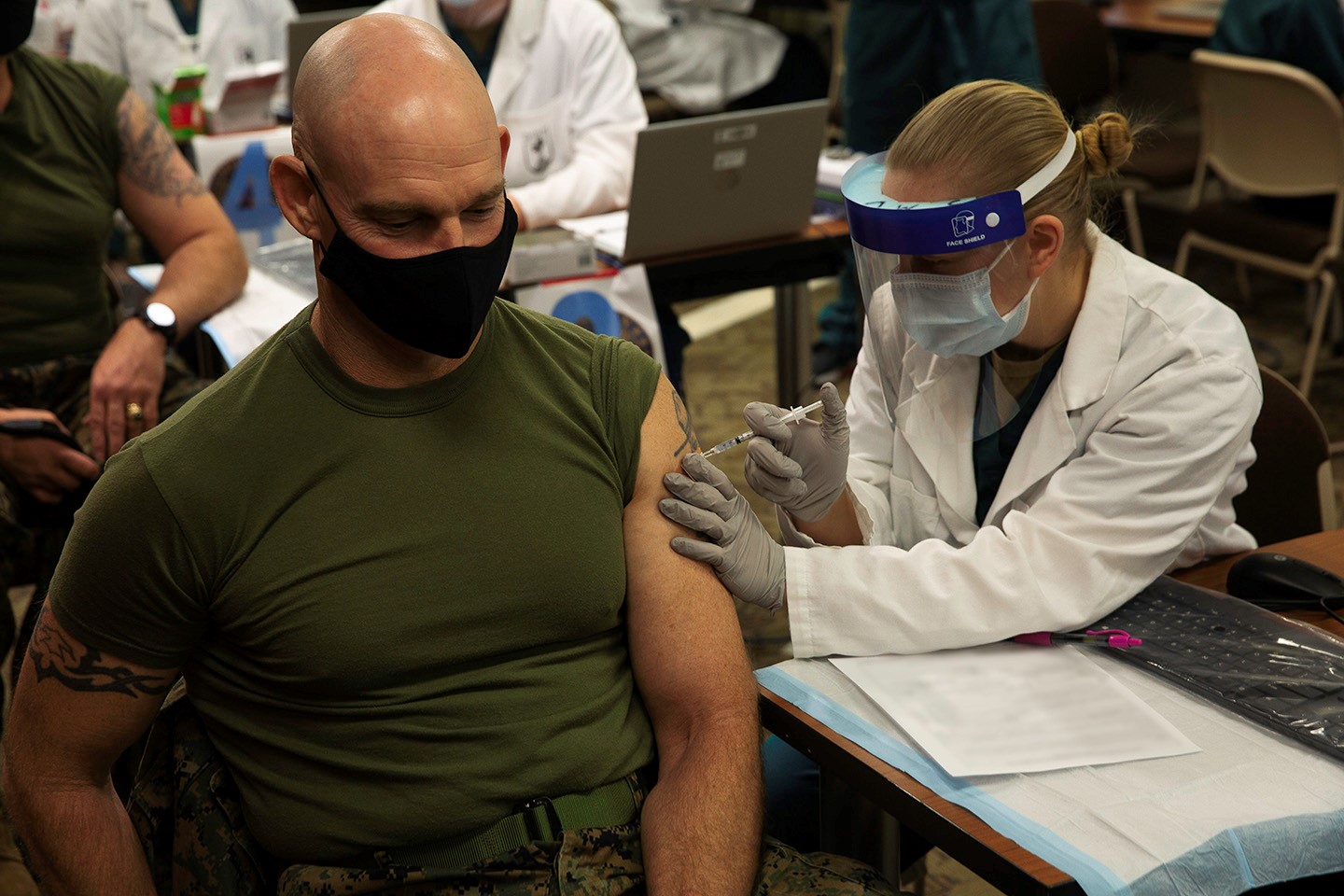 SMMC receives COVID-19 vaccine