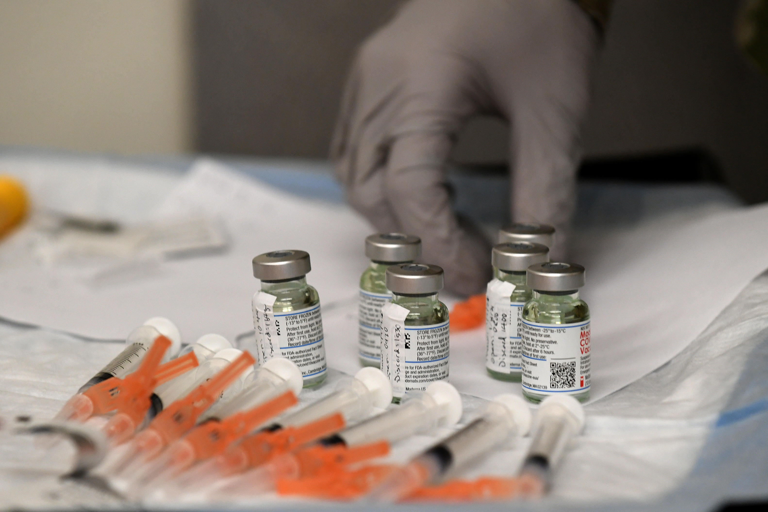 COVID-19 vaccine available to Washington Air Guard members > Air ...