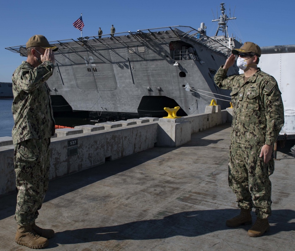 Surface Division ELEVEN Holds Change of Command > Naval Surface Force ...