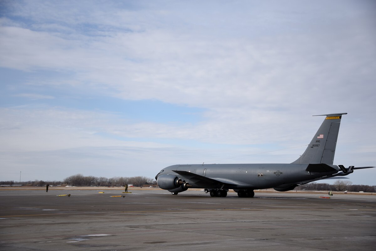 Iowa Army and Air National Guard return home > Air National Guard ...