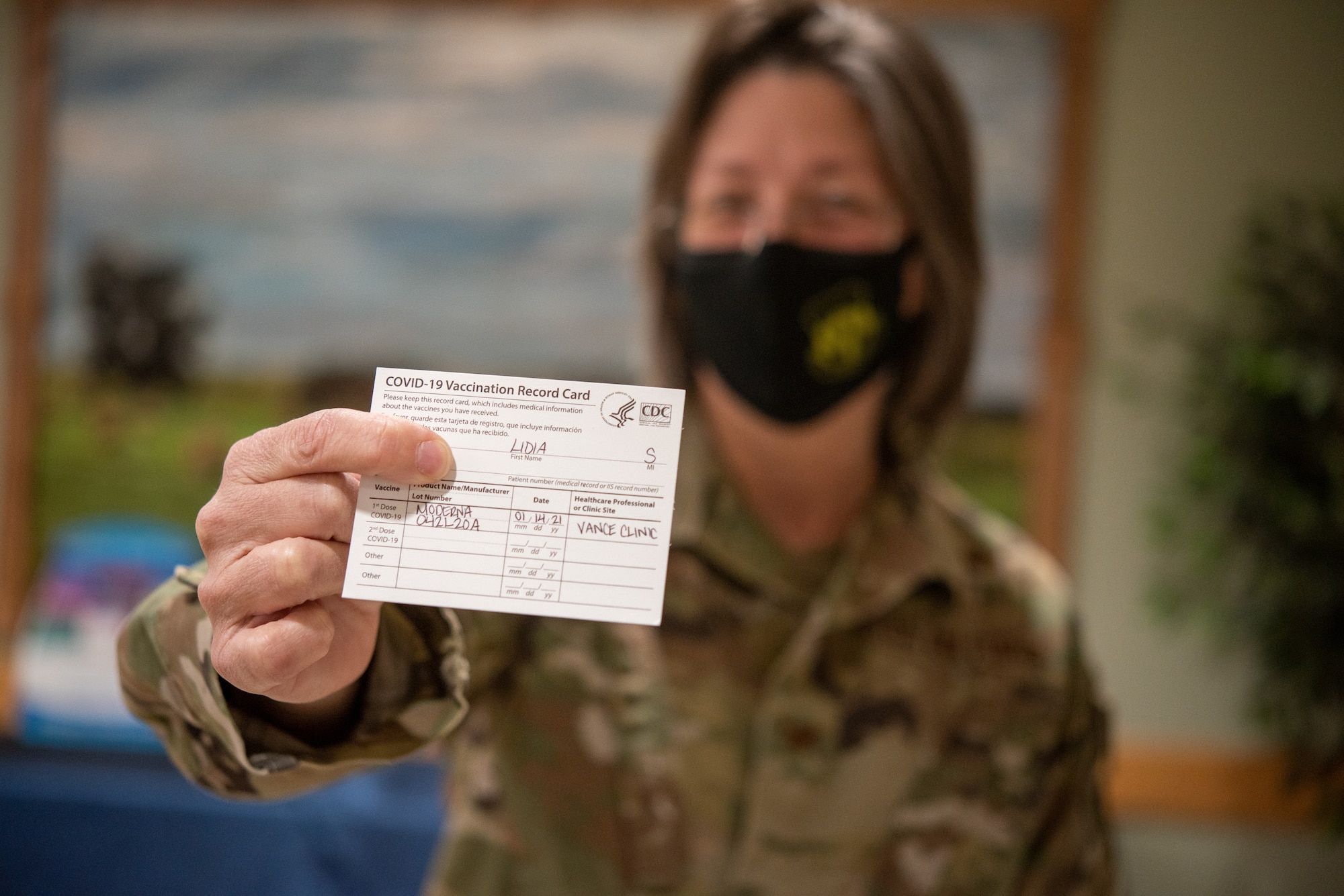 Team Vance vaccinates its first Airmen against the coronavirus > Air ...