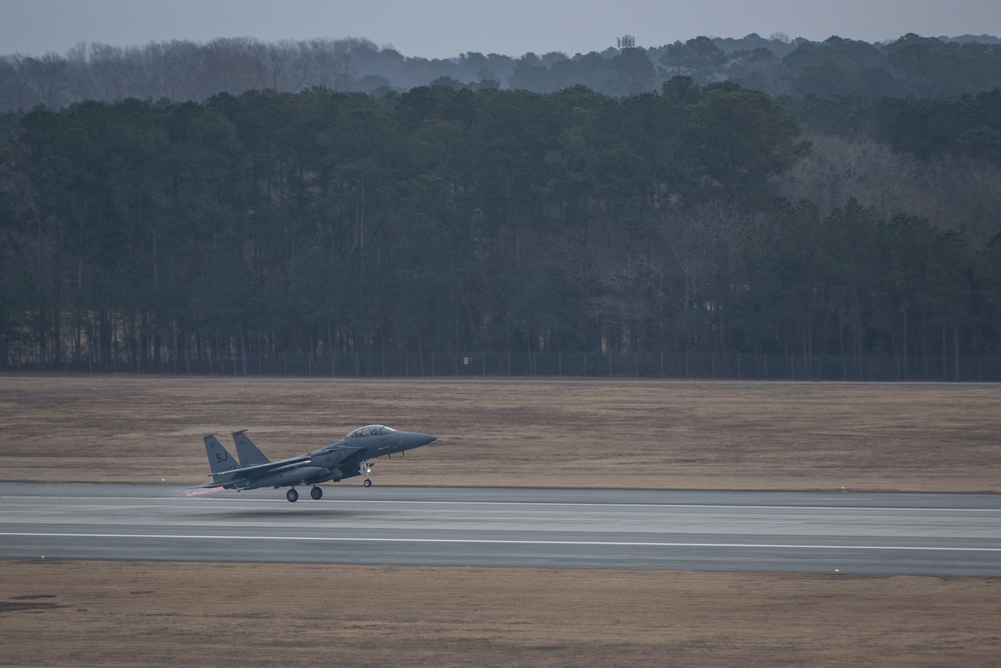 333rd Fighter Squadron F-15E Strike Eagles take off at SJAFB > Seymour ...