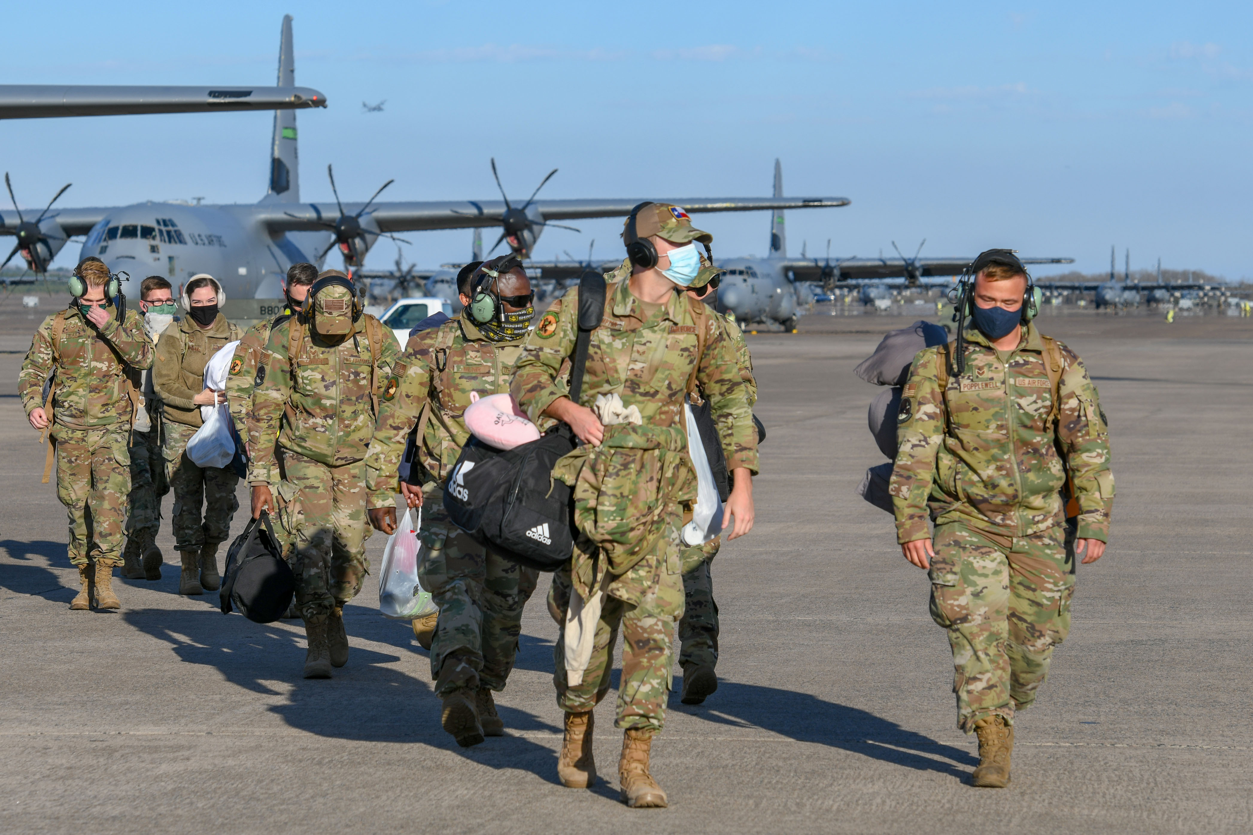 LRAFB Airmen return from deployment > Little Rock Air Force Base > Display