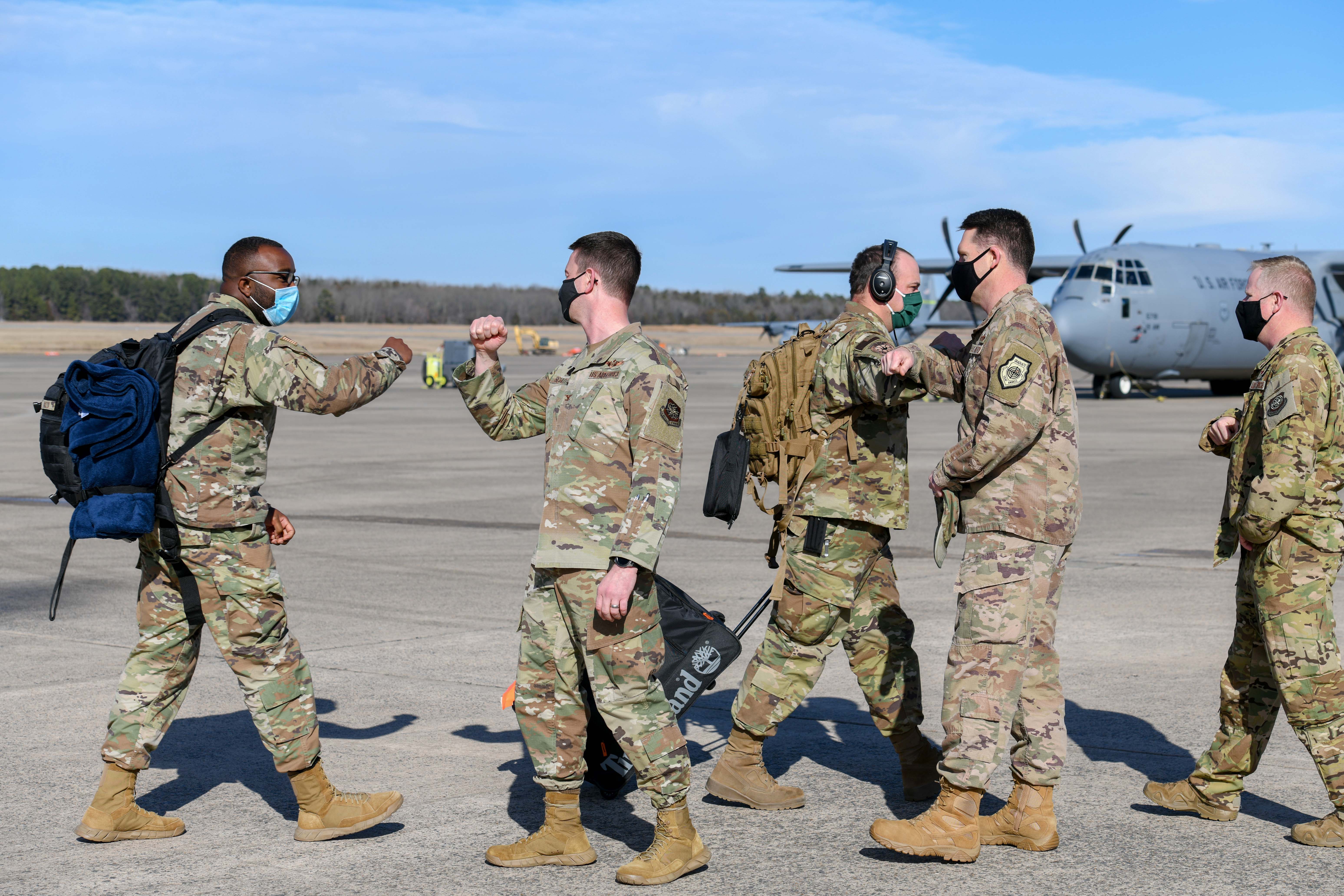 LRAFB Airmen return from deployment > Air Mobility Command > Article ...