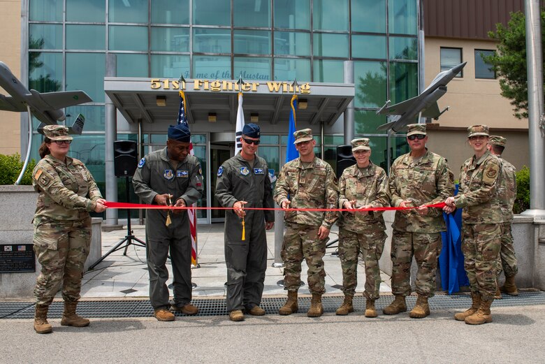 51st FW HQ building renamed in honor of Brig. Gen. Davis > 7th Air ...