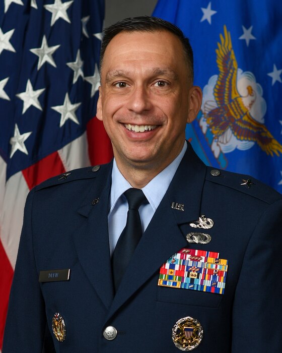 LYLE K. DREW > Air Force > Biography Display