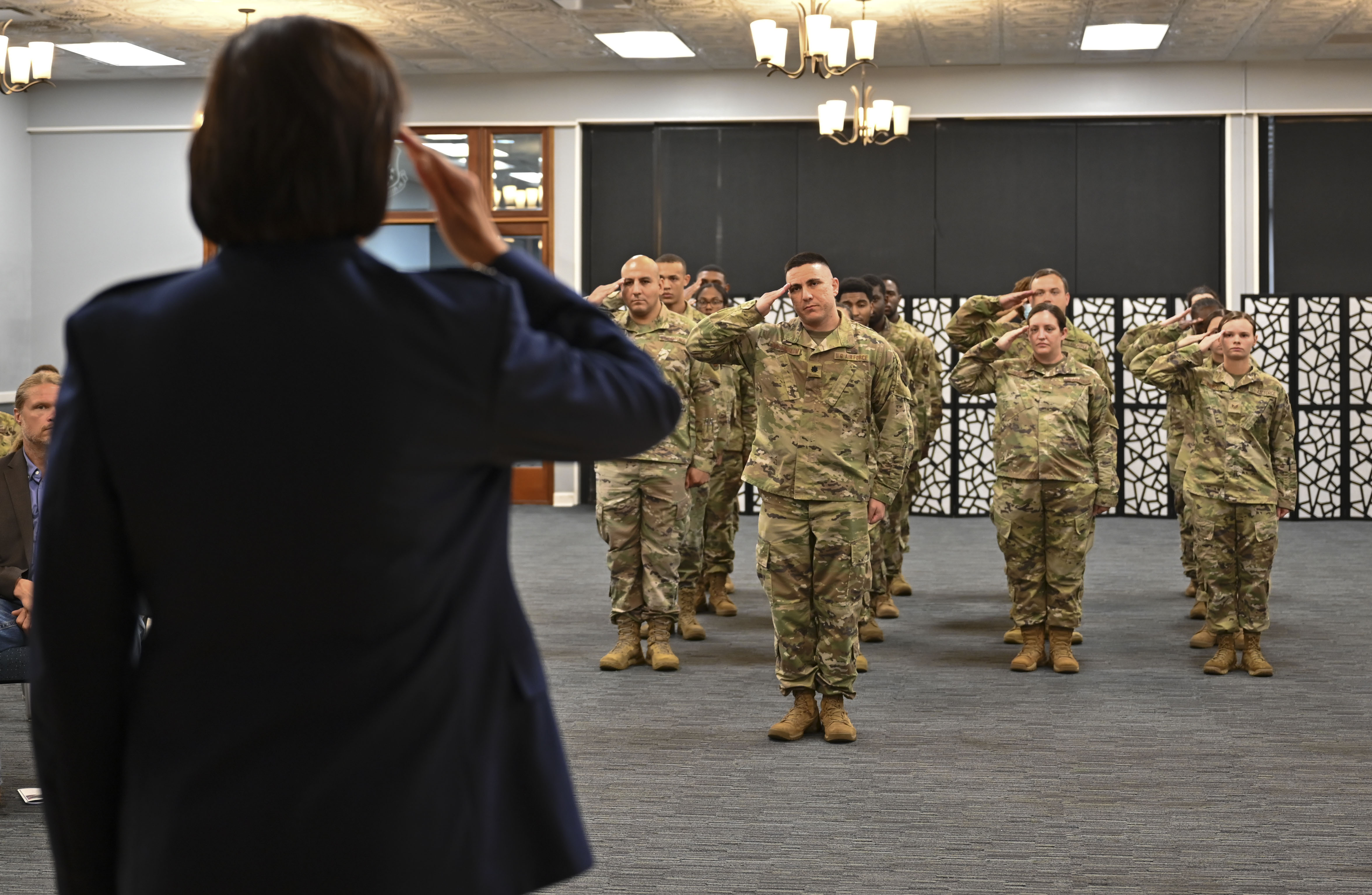 Cheers for new MDG commander > Columbus Air Force Base > Article Display