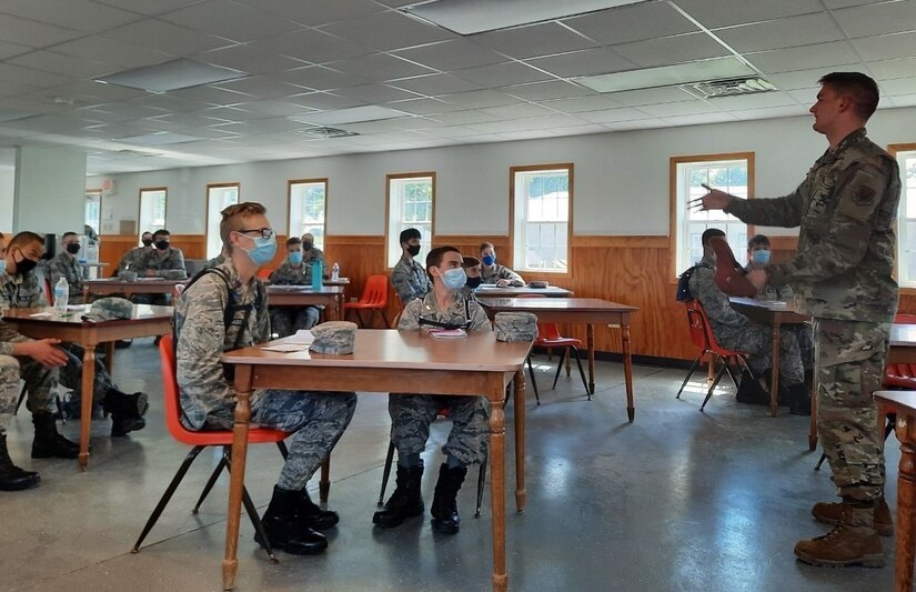 193rd SOW Airman returns to Civil Air Patrol roots > Air National Guard ...