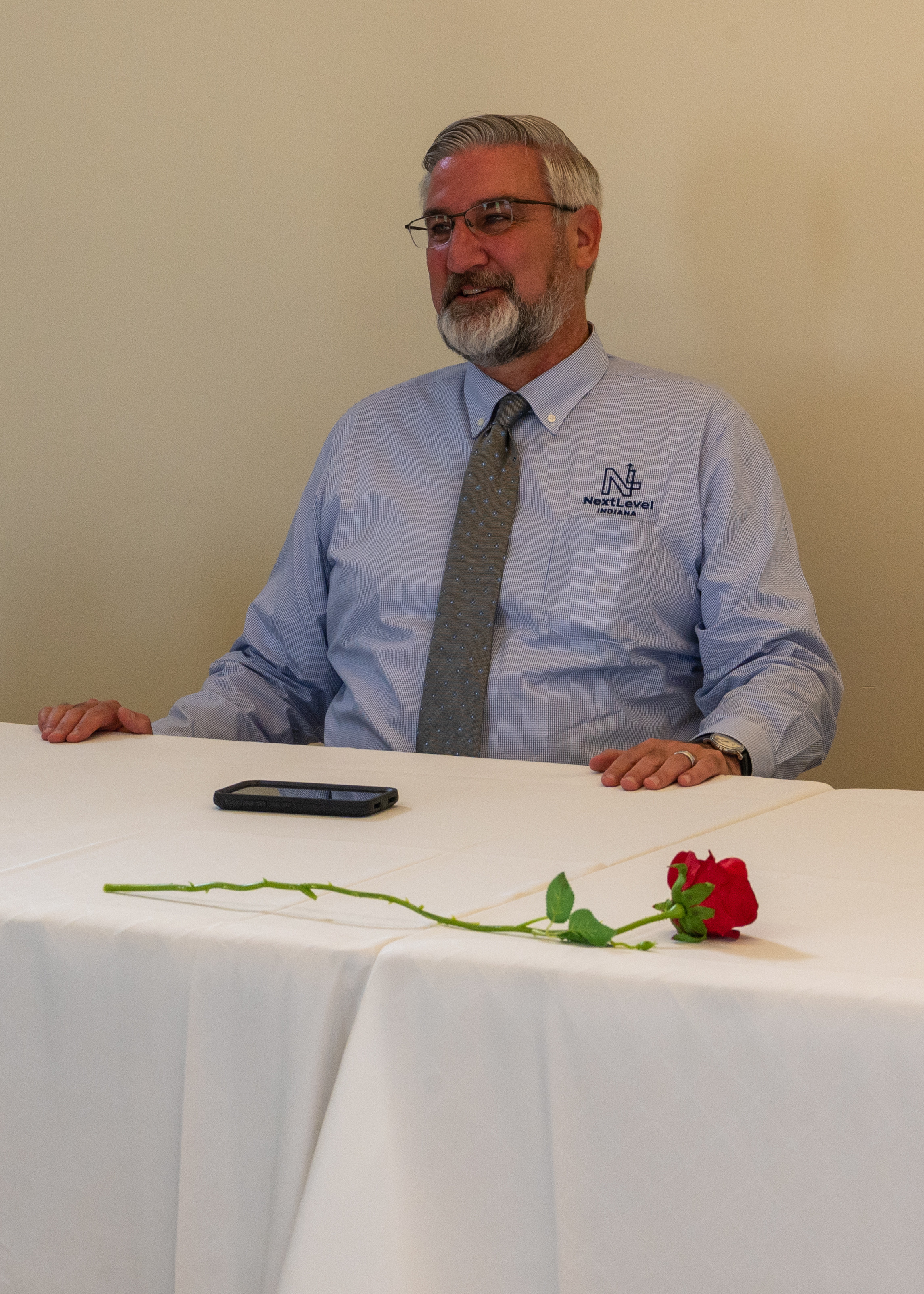 Indiana Gov. Eric Holcomb visits AUAB > U.S. Air Forces Central ...