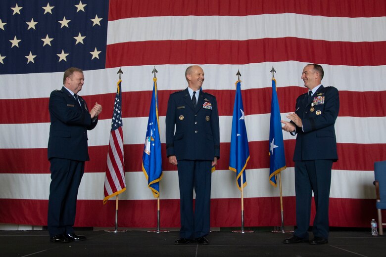 Larson takes command of 22nd Air Force > 340th Flying Training Group ...