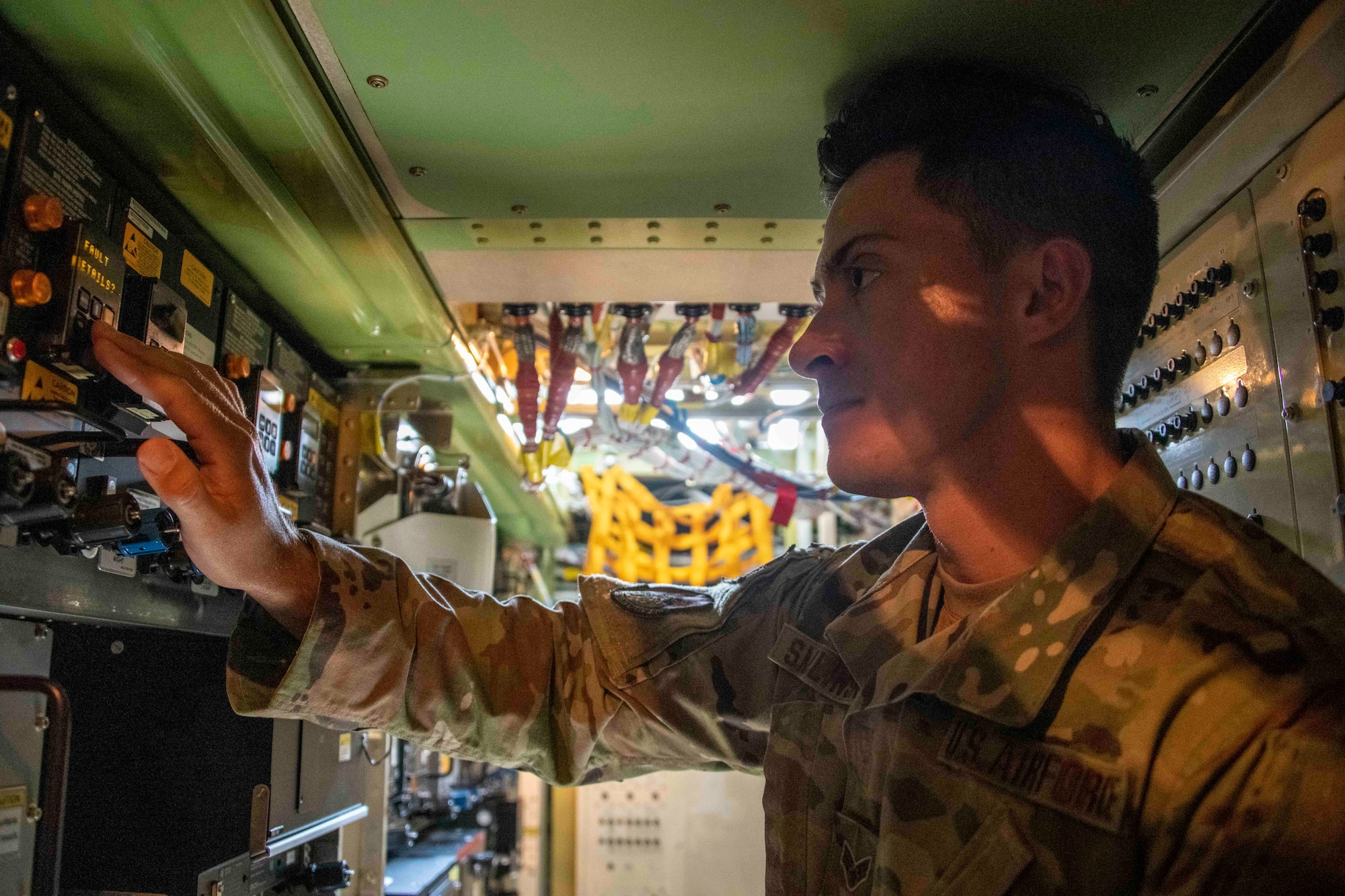 97 AMXS establishes service-wide foundation for KC-46 maintenance > Air ...