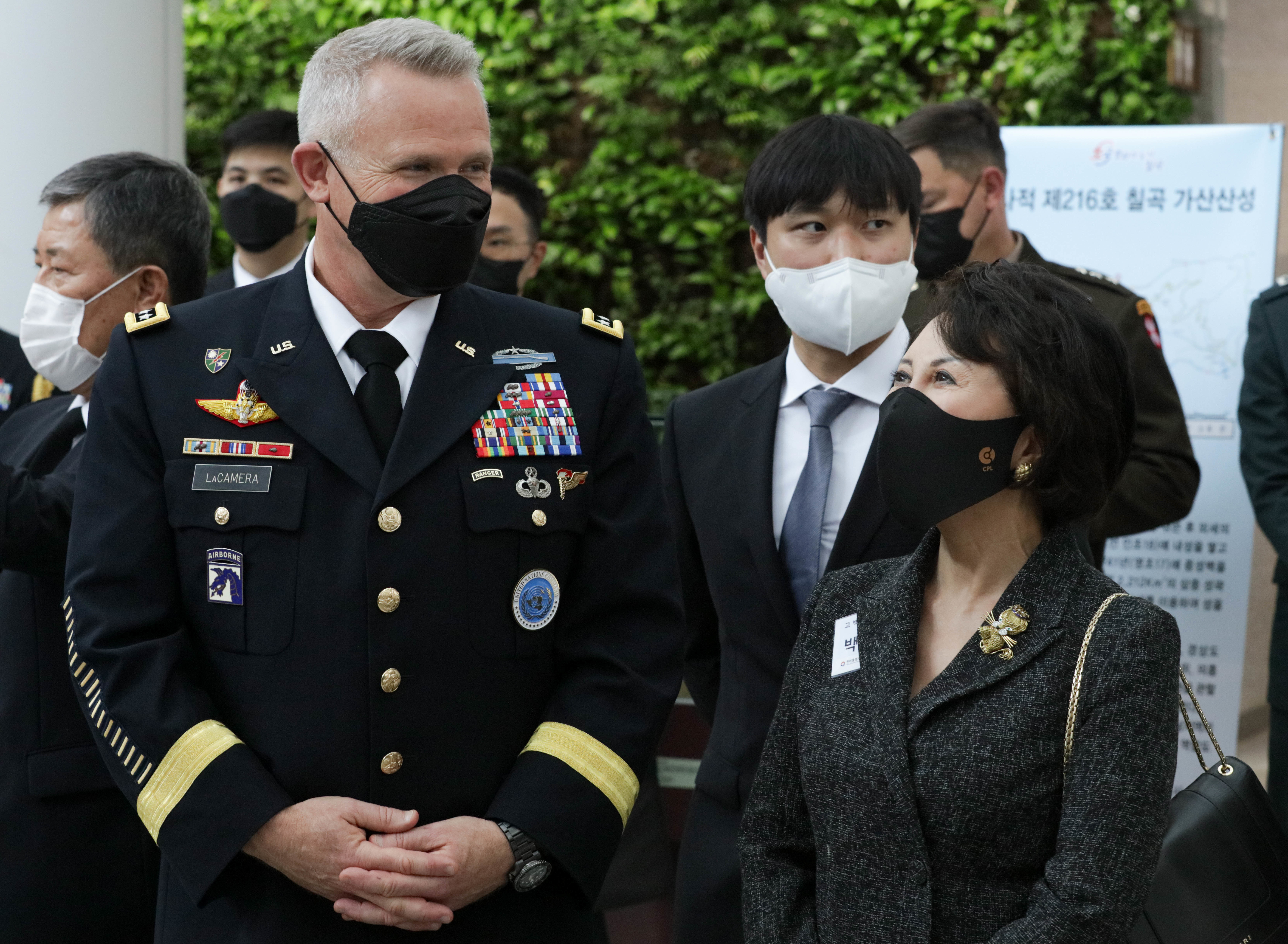 general paul la camera