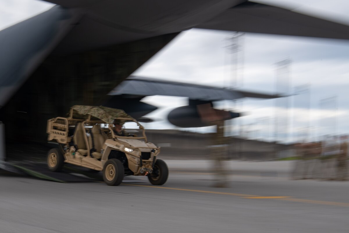 DAGRE: mission ready anytime, any place > Kadena Air Base > News