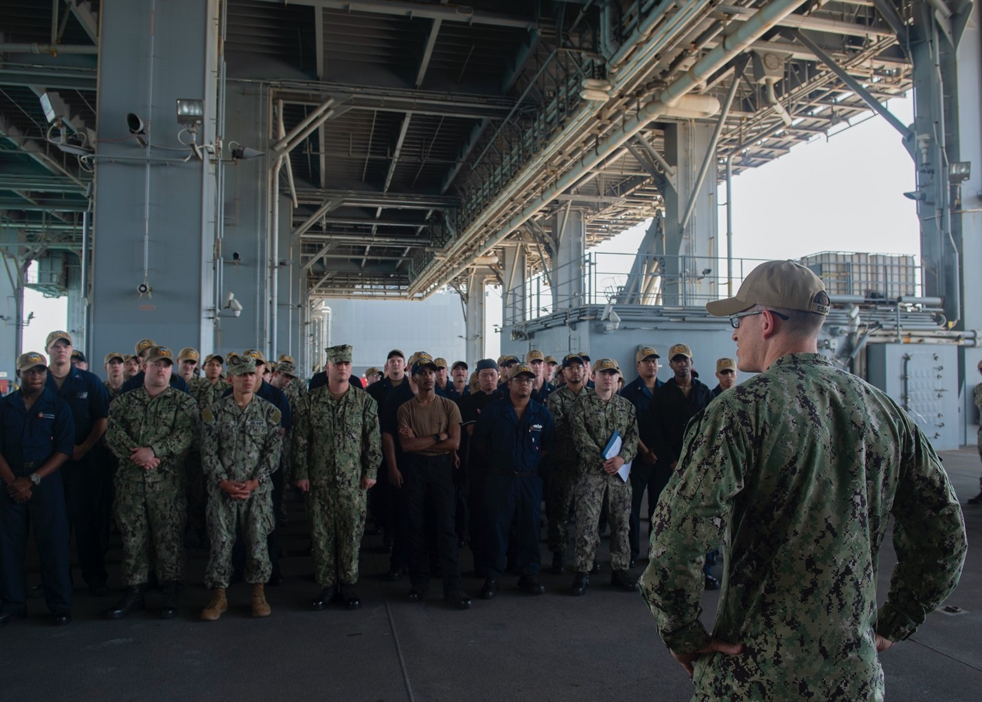 USS Hershel “Woody” Williams Swaps Crew > United States Navy > News Stories USS Hershel “Woody” Williams Swaps Crew > United States Navy > News Stories