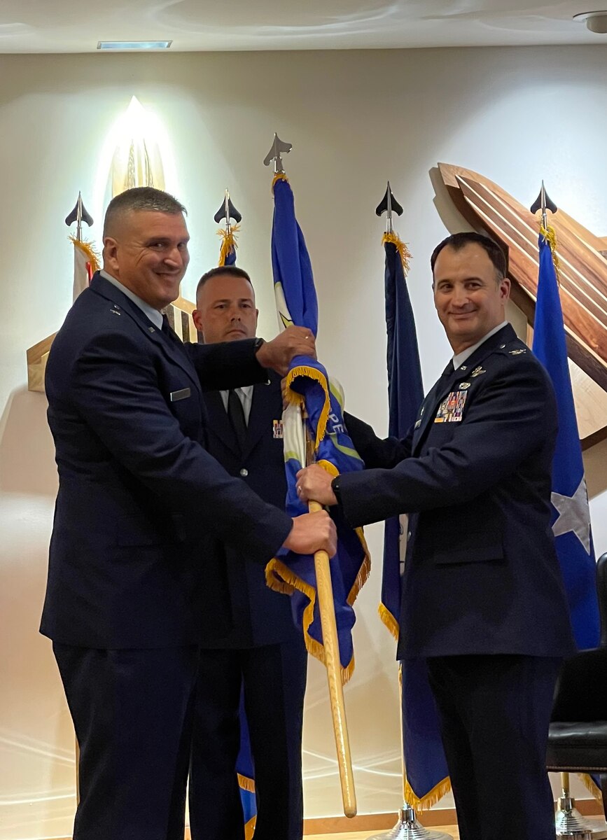 101st Air & Space Operations Group welcomes new commander > CONR-1AF ...