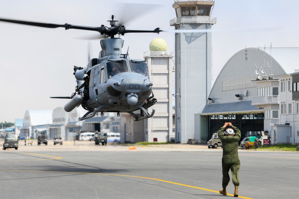 HMLA-169 Goes the Distance > United States Marine Corps Flagship > News ...