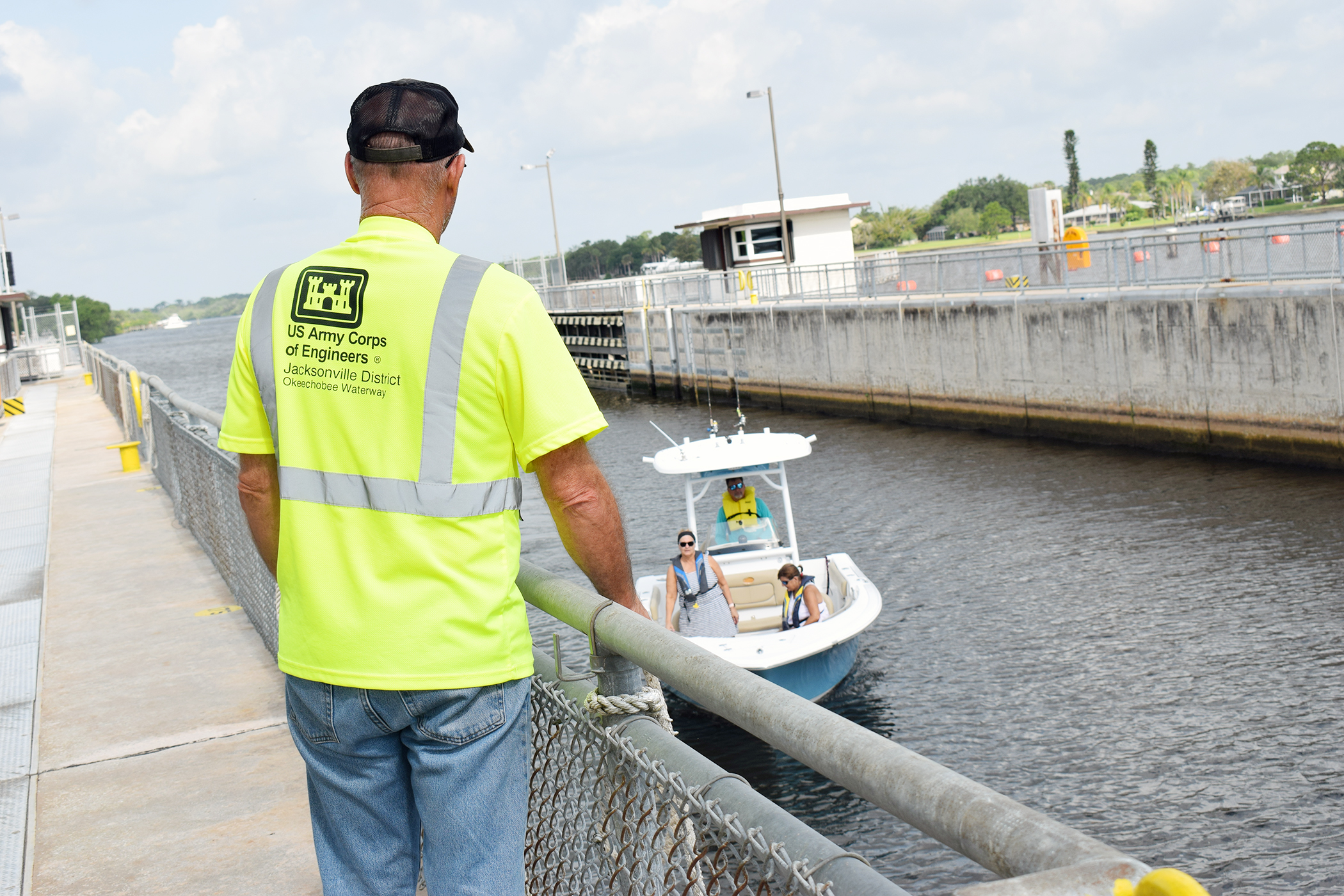W.P. Franklin lock operator grants all-access tour > Jacksonville ...