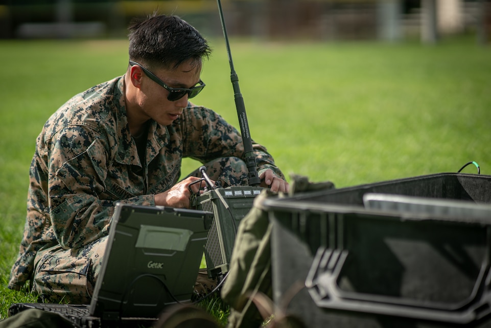Have Radios, Will Comm > United States Marine Corps Flagship > News Display