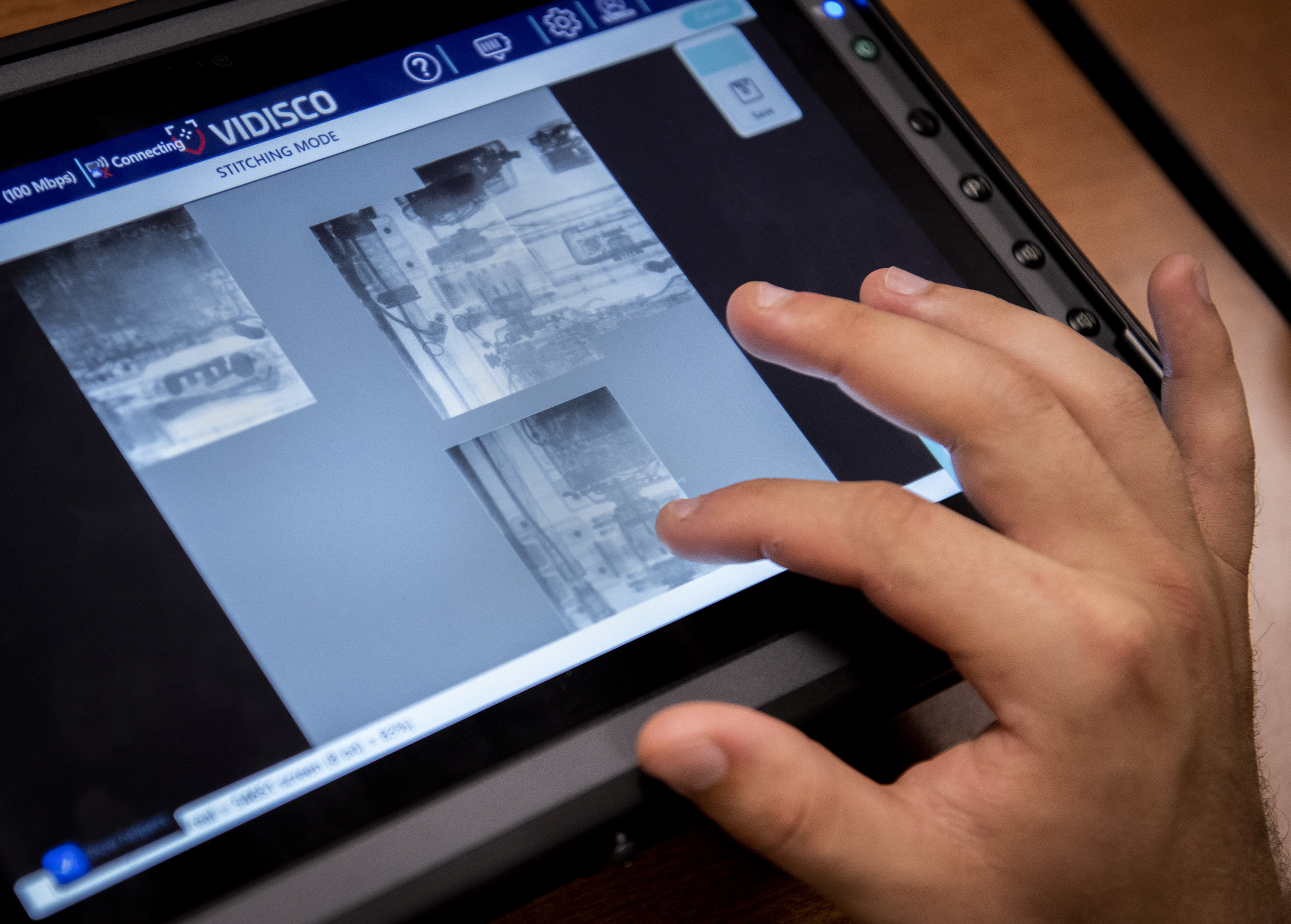 EOD units test new imaging technology > Air Force > Features