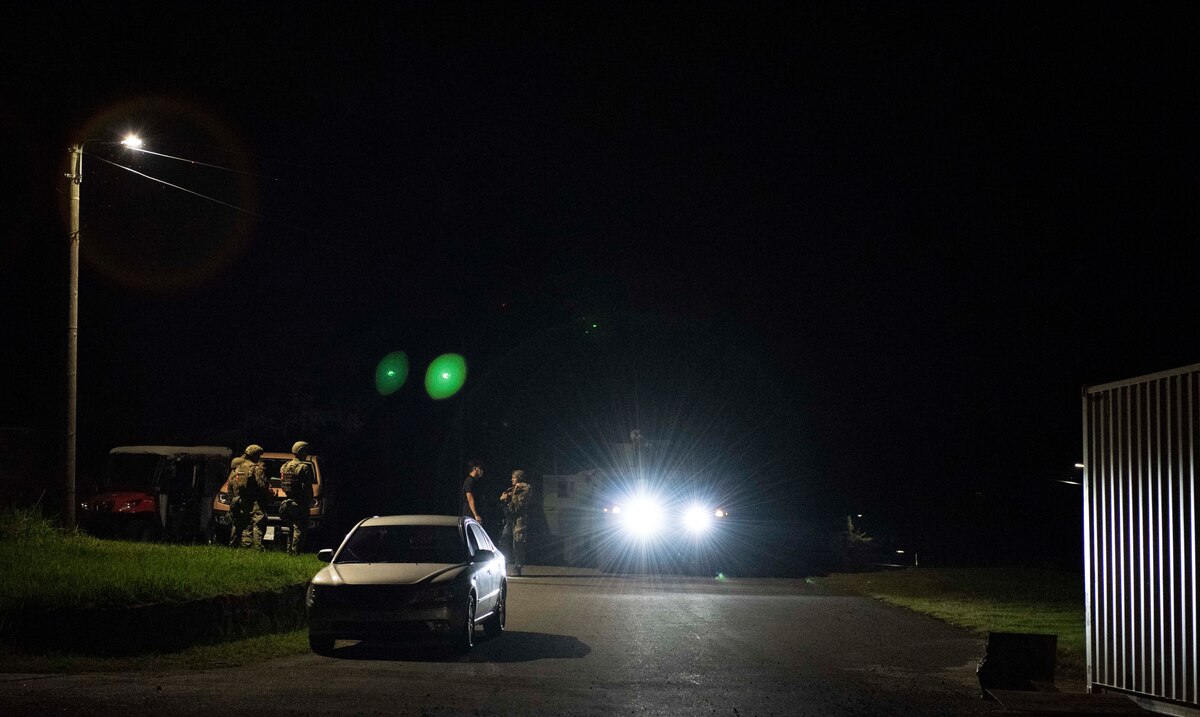 8th SFS conduct building clearing training > Air Force Security Forces ...