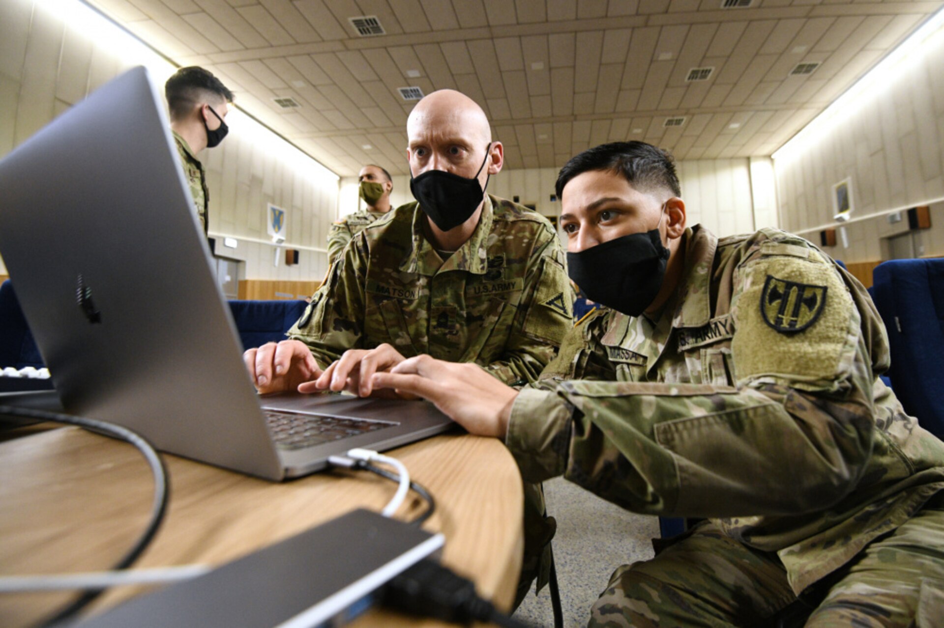 Public Affairs Policy Directives > DINFOS Pavilion > Topic