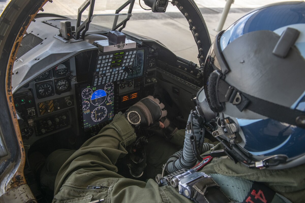 435th FTS pilots test new wearable technology > 12th Flying Training ...