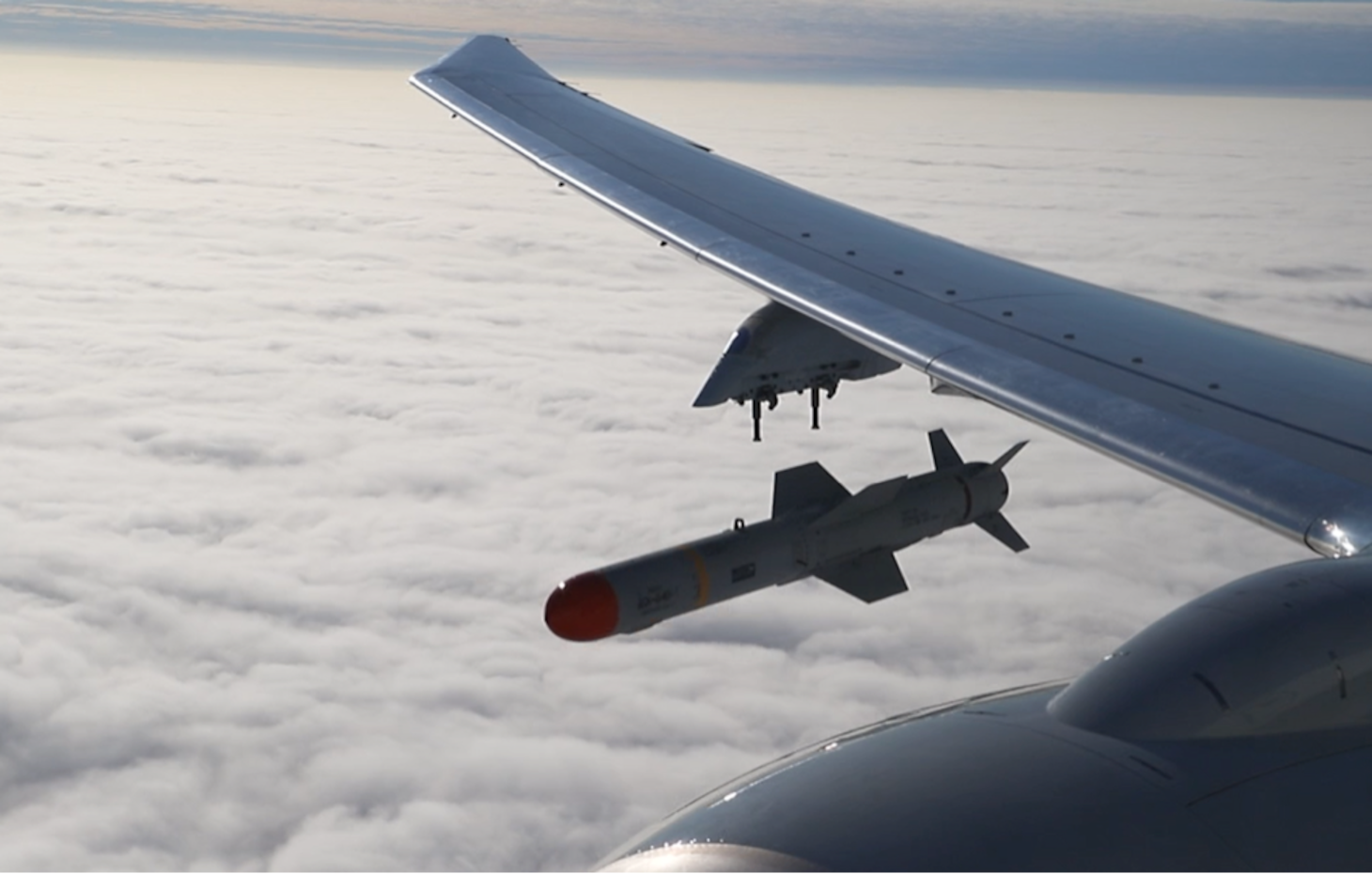 VP-40 Conducts Harpoon Launch during Joint Missile Defense Exercise ...